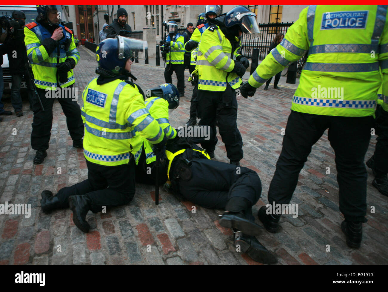Edl fight hi-res stock photography and images - Alamy