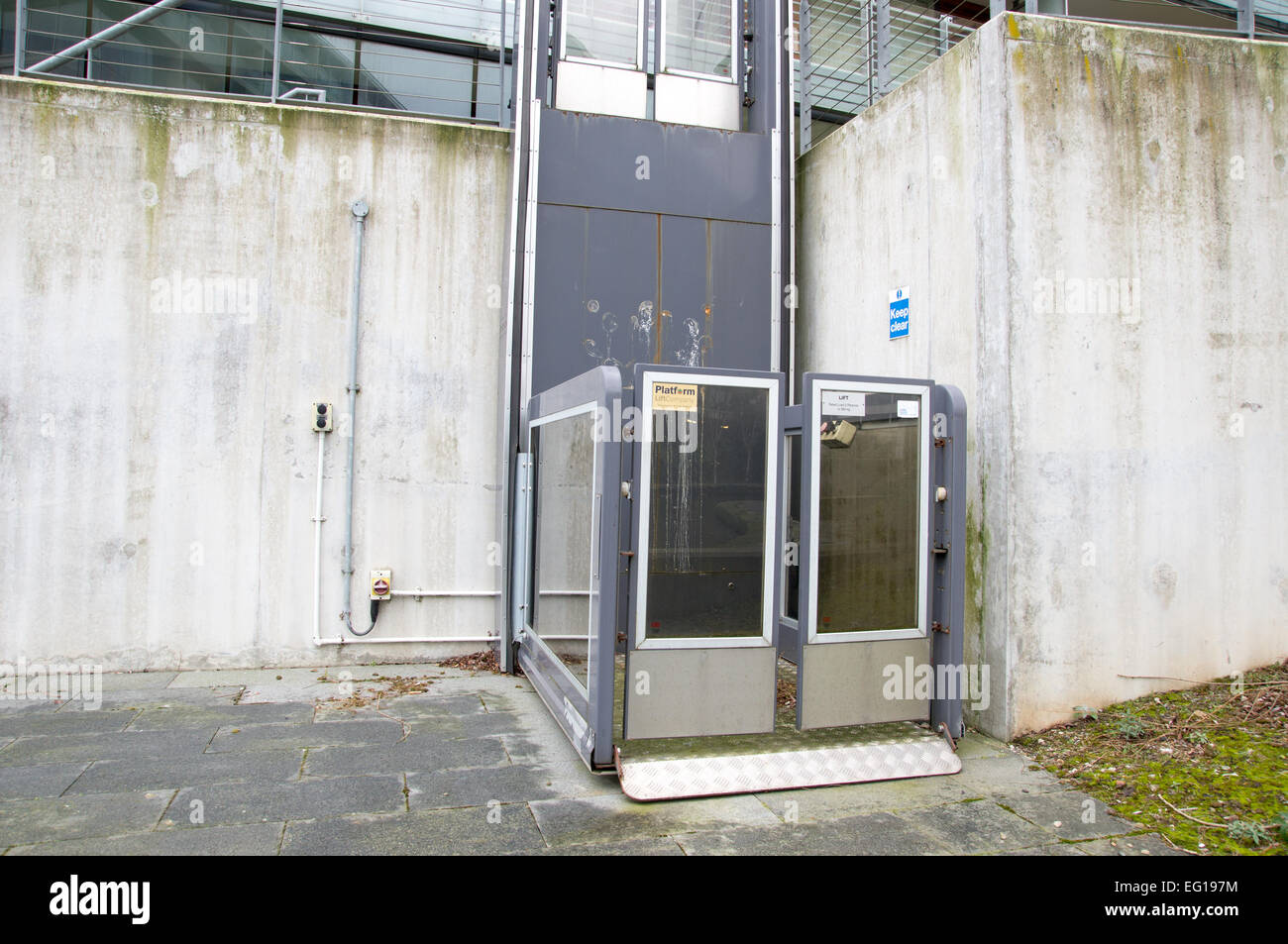 Disabled elevator hi-res stock photography and images - Alamy