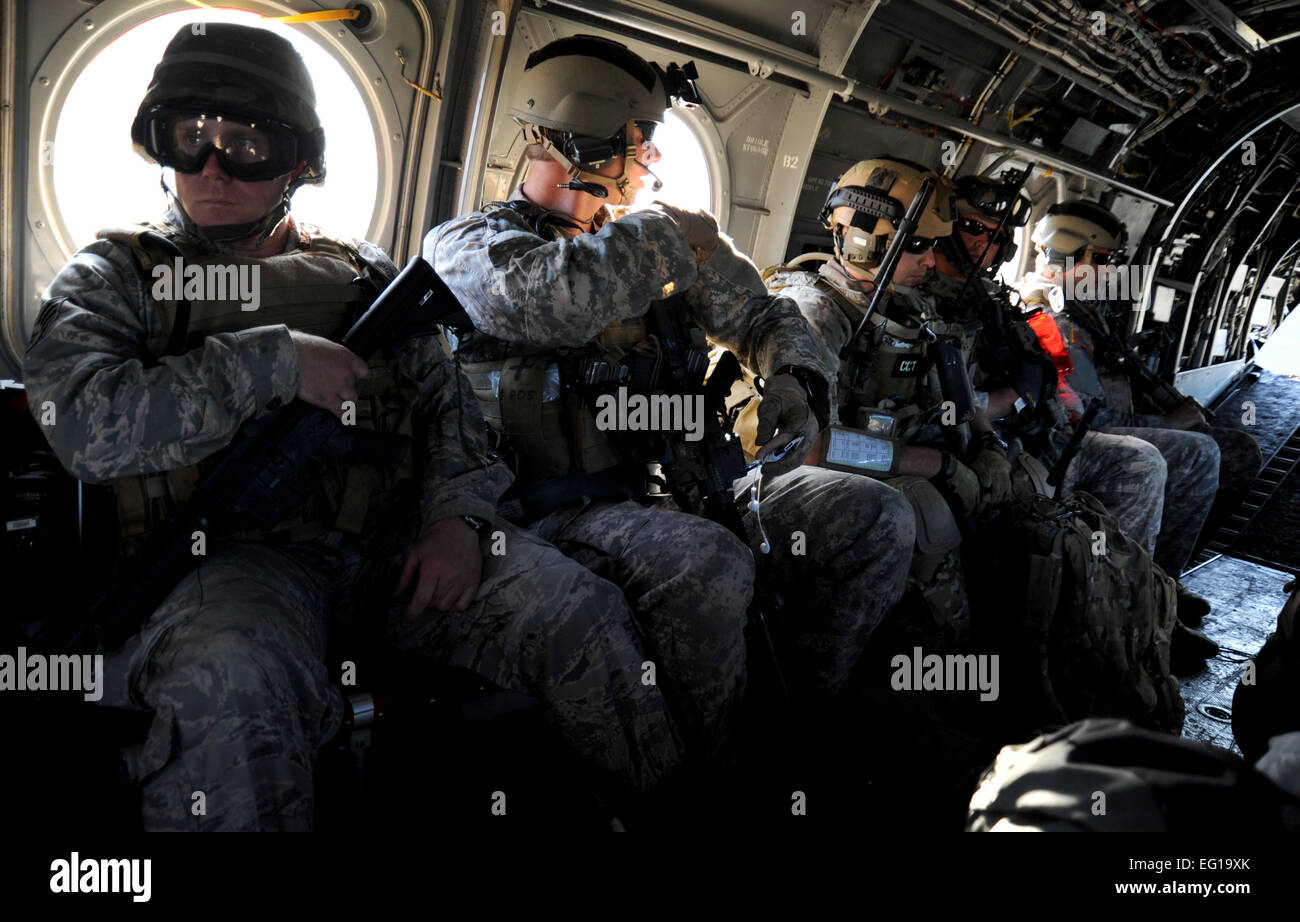 Servicemembers from the 4th Battalion, 10th Group, Fort Carson, Colo ...