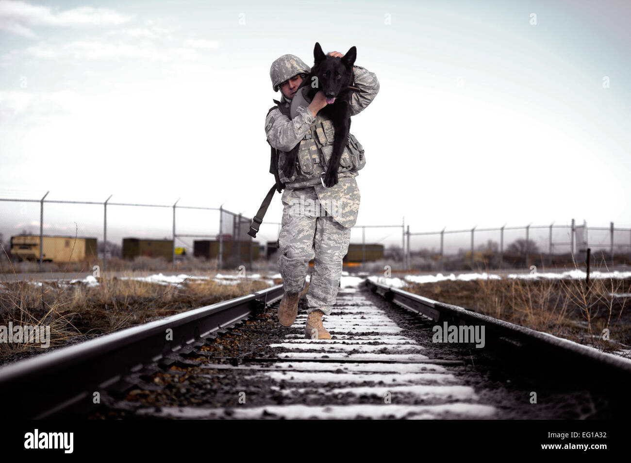 U s air force handler hi-res stock photography and images - Alamy