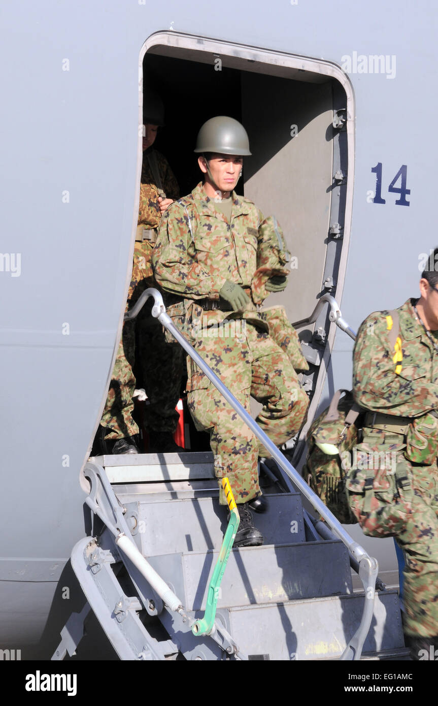 Japan Ground Self-Defense Force JGSDF members land at Yokota Air Base ...