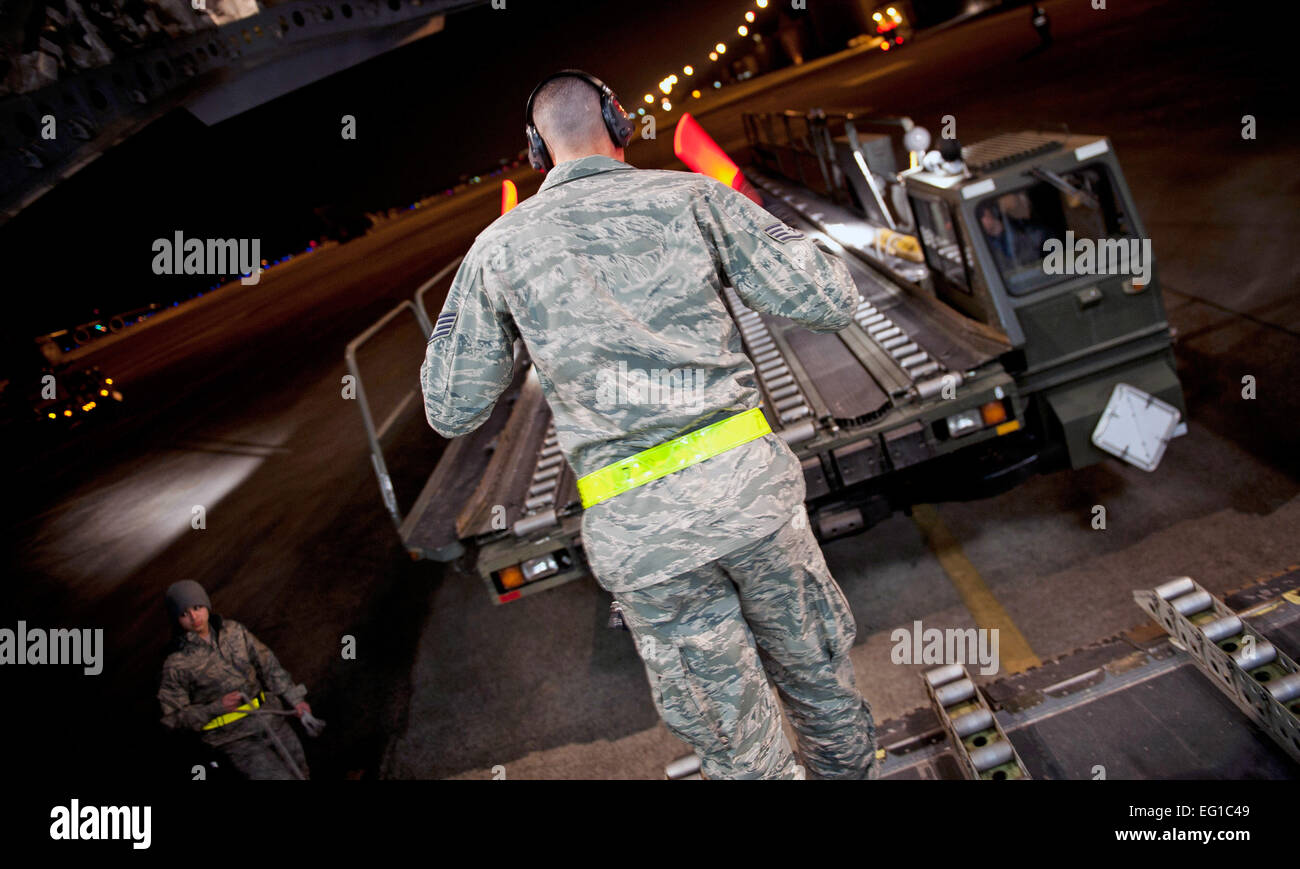 YOKOTA AIR BASE, Japan -- Staff Sgt. Mychal Earl, 730th Air Mobility ...