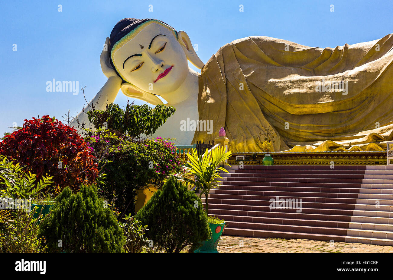 Myanmar, Bago, the huge statue of the reclining Buddha (Shwethalyaung ...