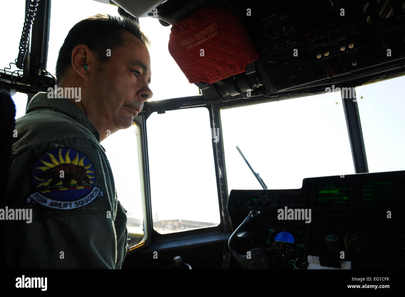 115th airlift squadron hi-res stock photography and images - Alamy
