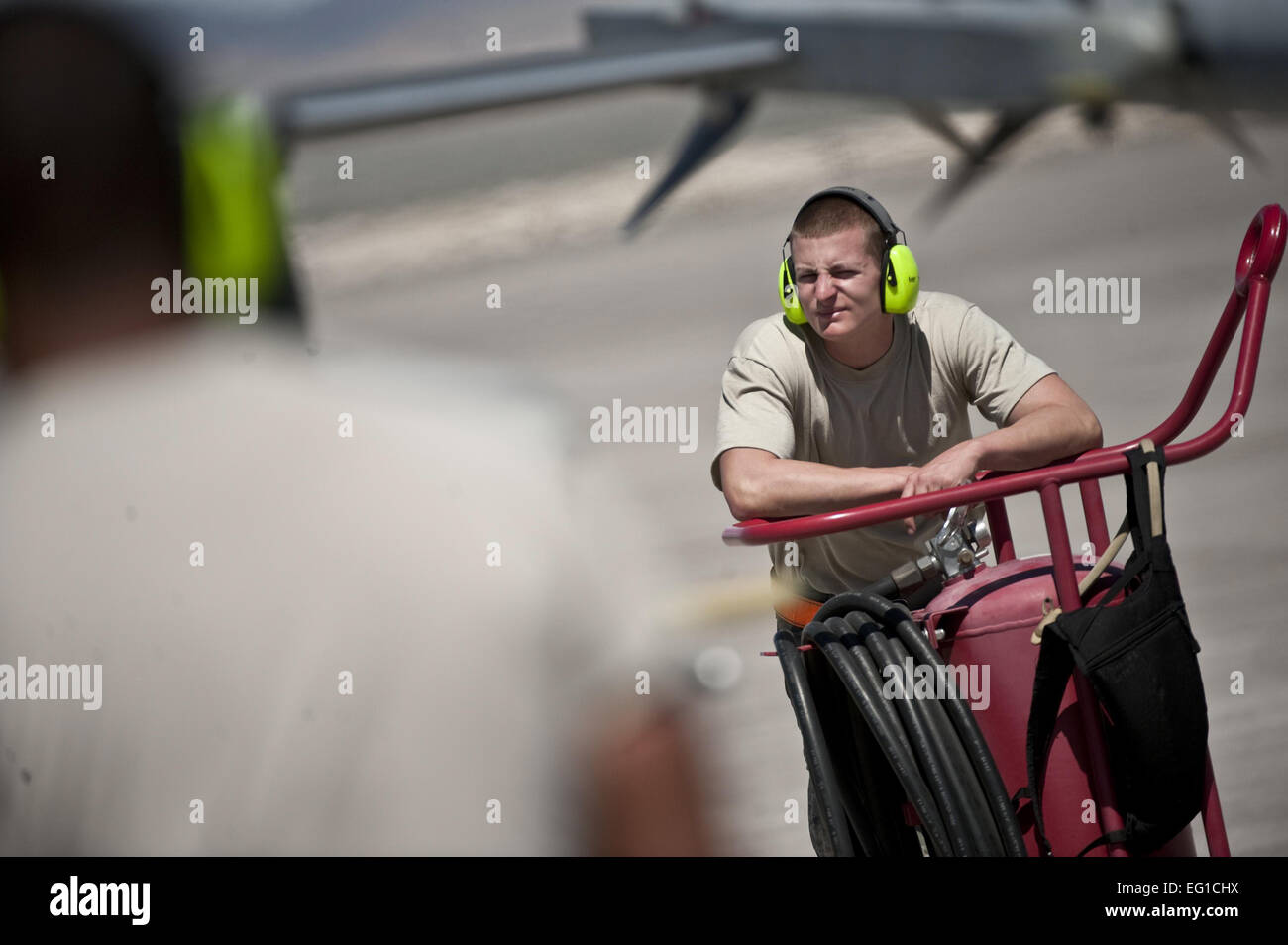 20th aircraft maintenance squadron hi-res stock photography and images ...