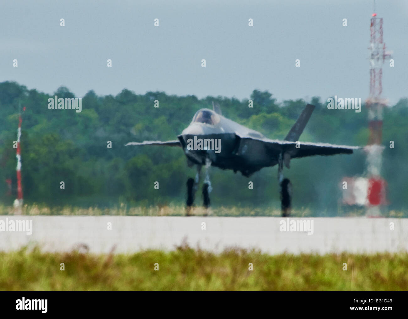 The first U.S. Air Force F-35 Lightning II joint strike fighter ...