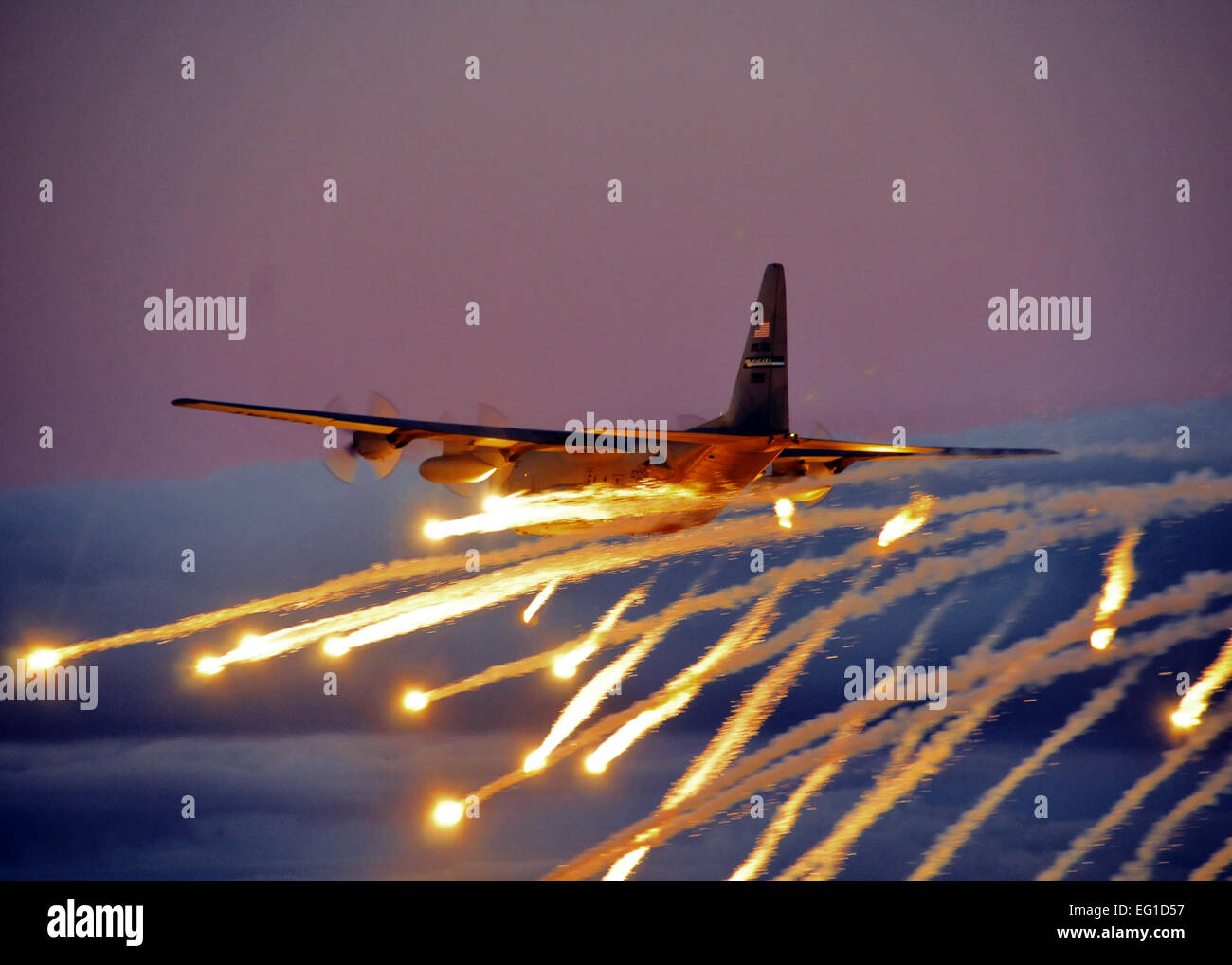 A U.S. Air Force C-130 Hercules cargo aircraft from Niagara Falls Air ...