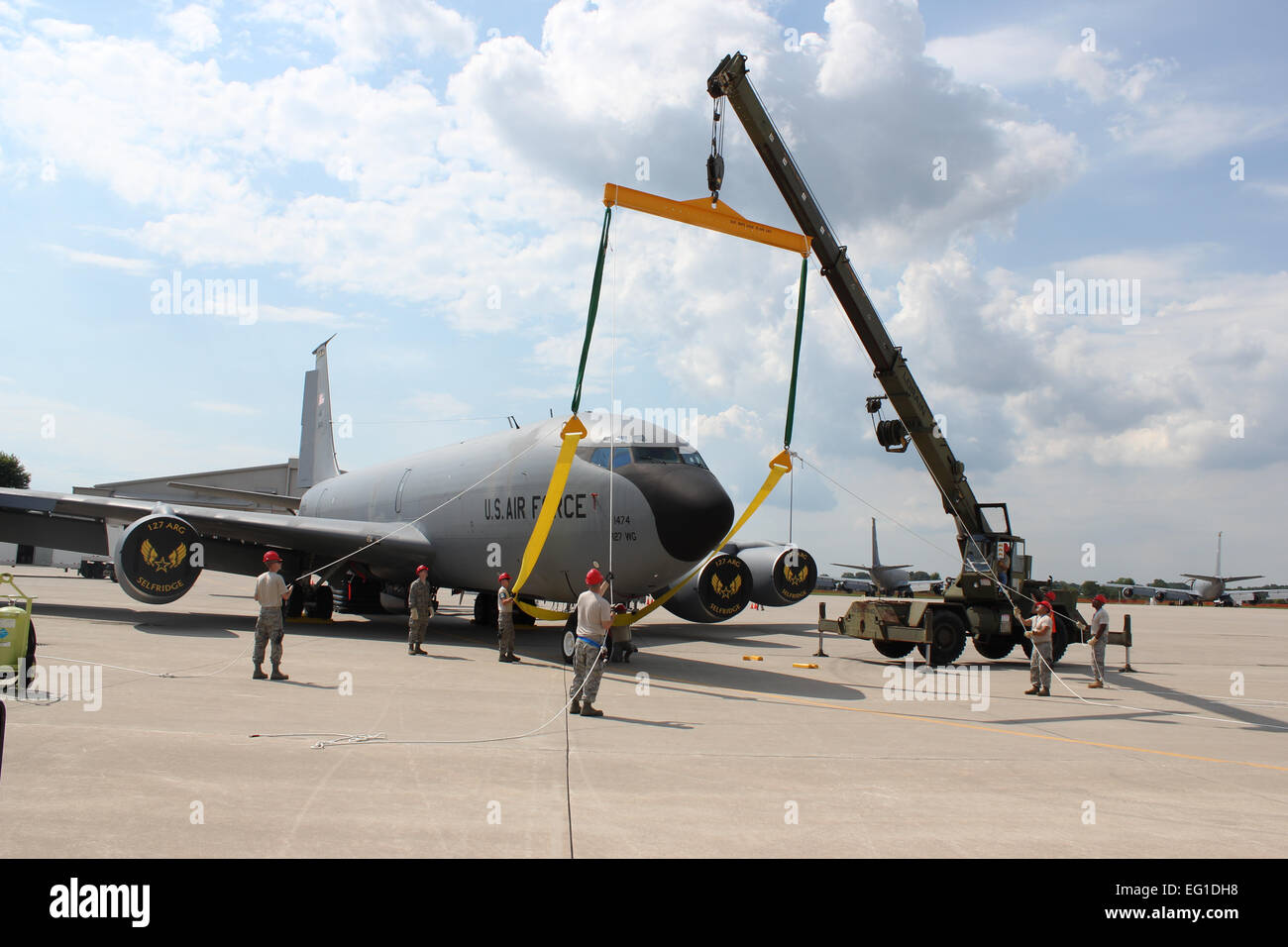 Airmen from the 191st Maintenance Squadron MXS prepare to lift the nose ...