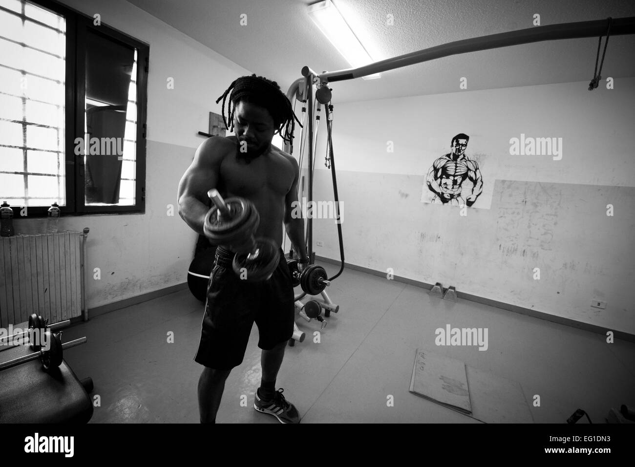 Prison gym Black and White Stock Photos & Images - Alamy