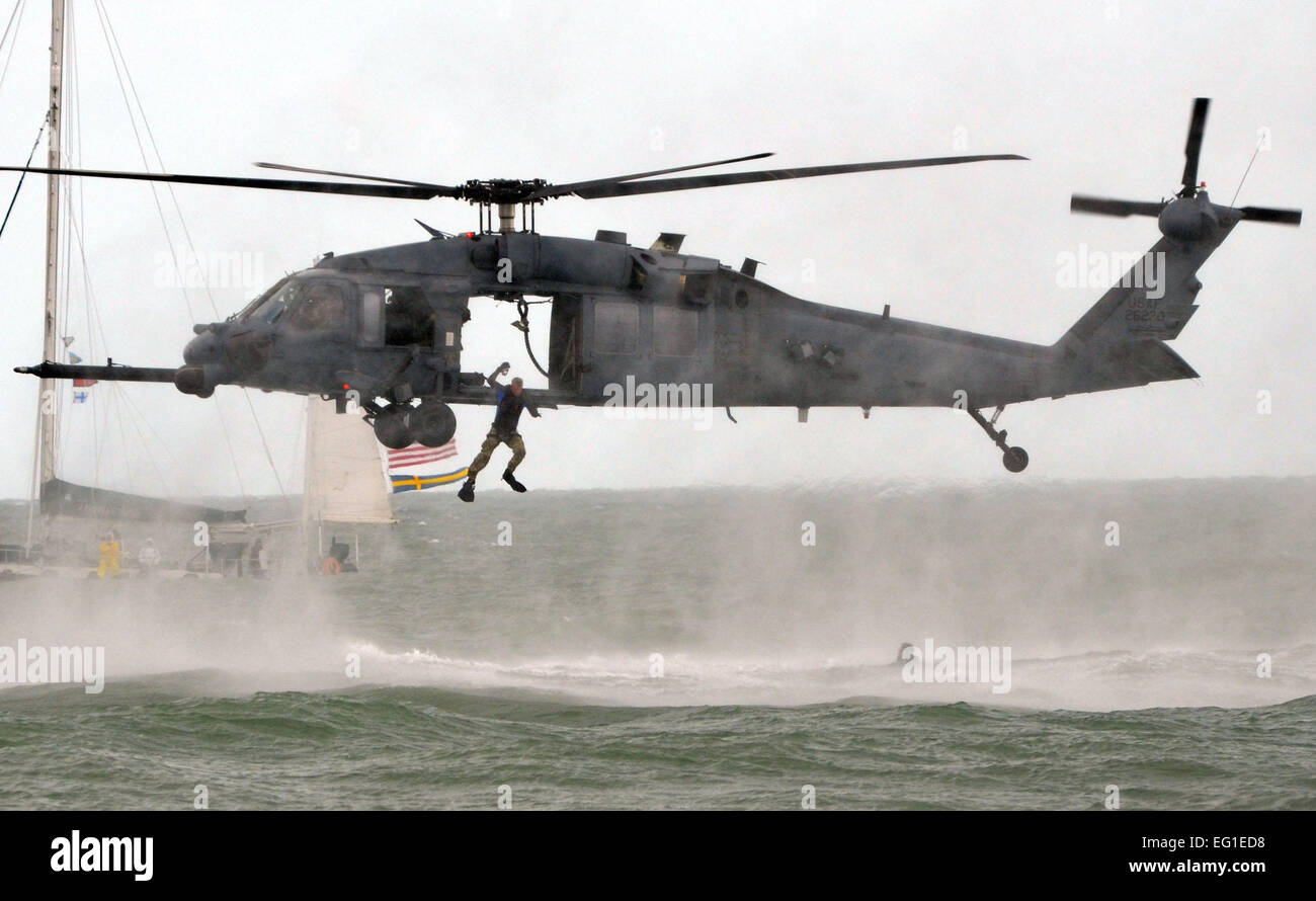 920th rescue wing hi-res stock photography and images - Alamy
