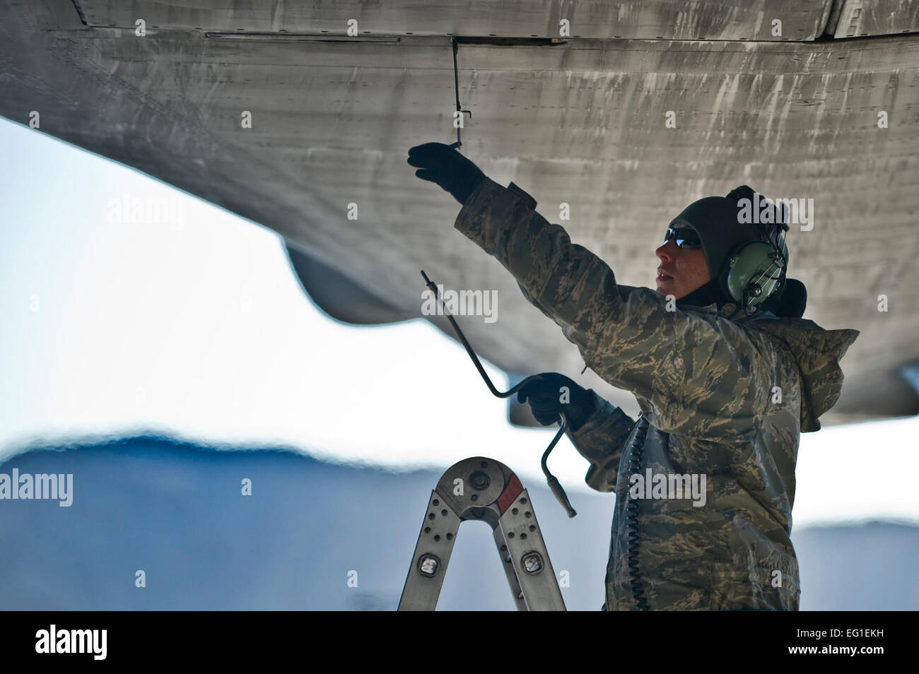 U.S. Air Force Staff Sgt. Courtney Helm, a 7th Aircraft Maintenance ...