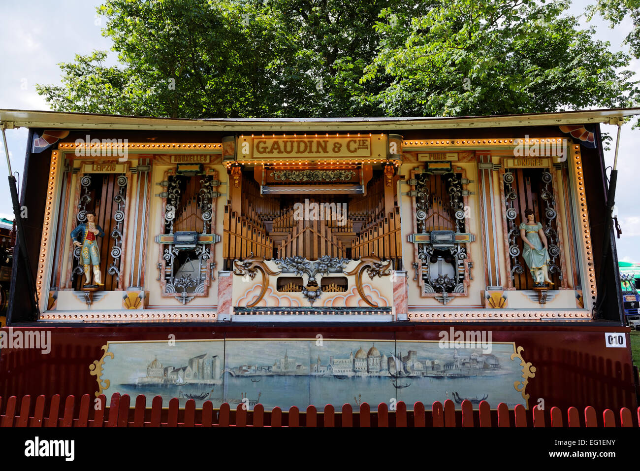 Victorian fairground organ hi-res stock photography and images - Alamy