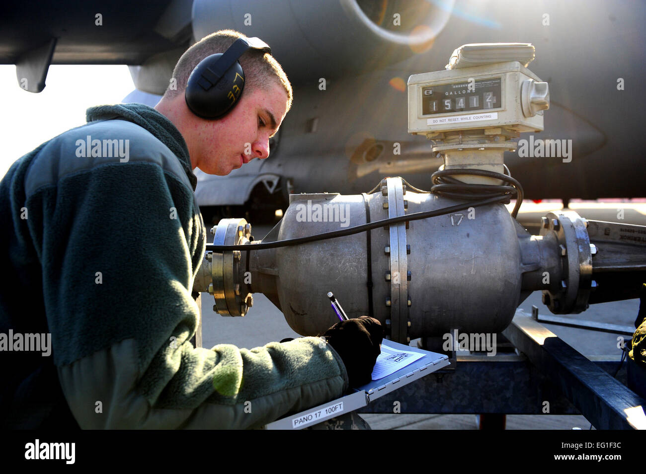 Military logistics management hi-res stock photography and images - Alamy