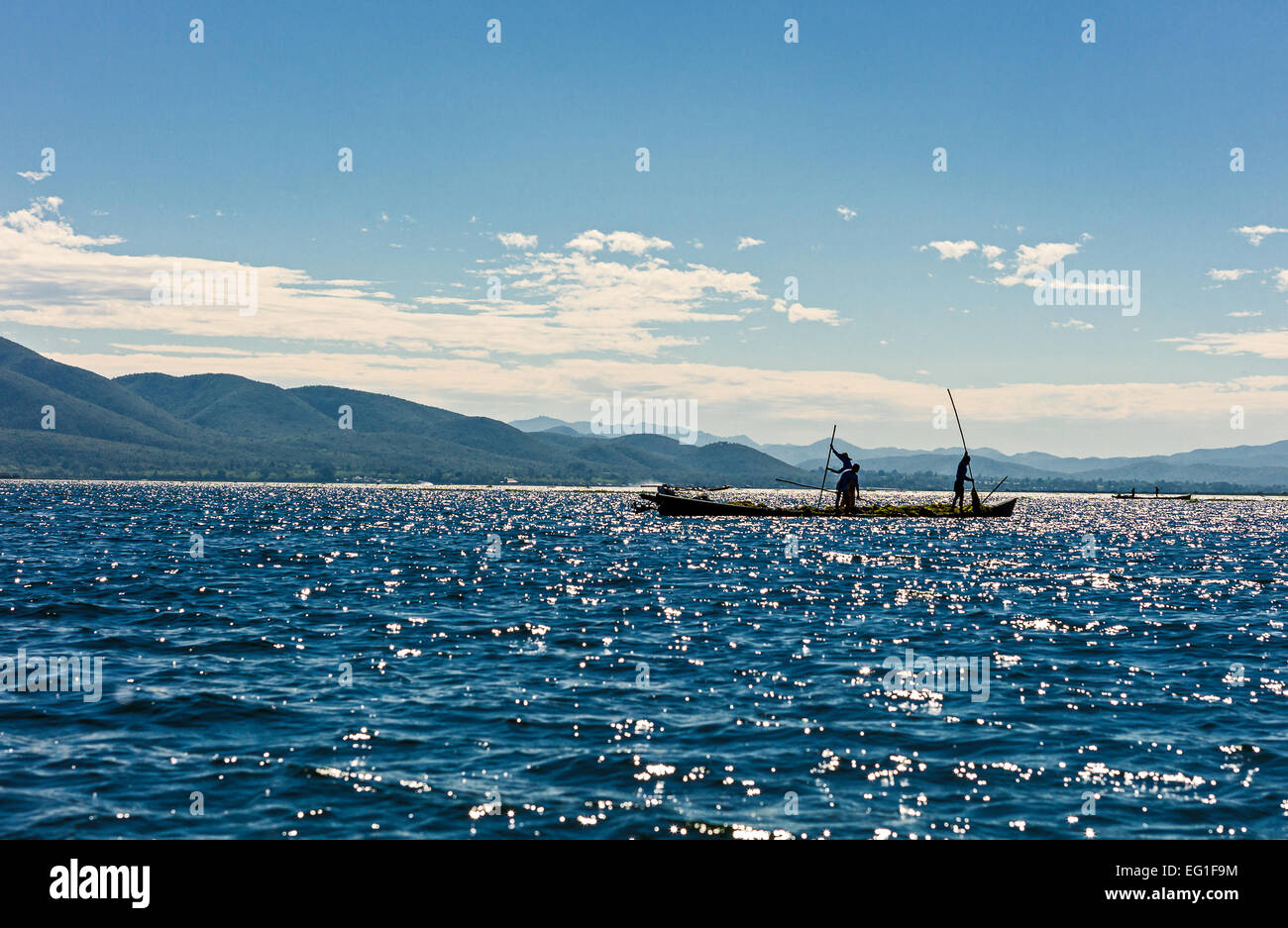 Myanmar, Shan State, fishermen on the Inla Lake Stock Photo - Alamy
