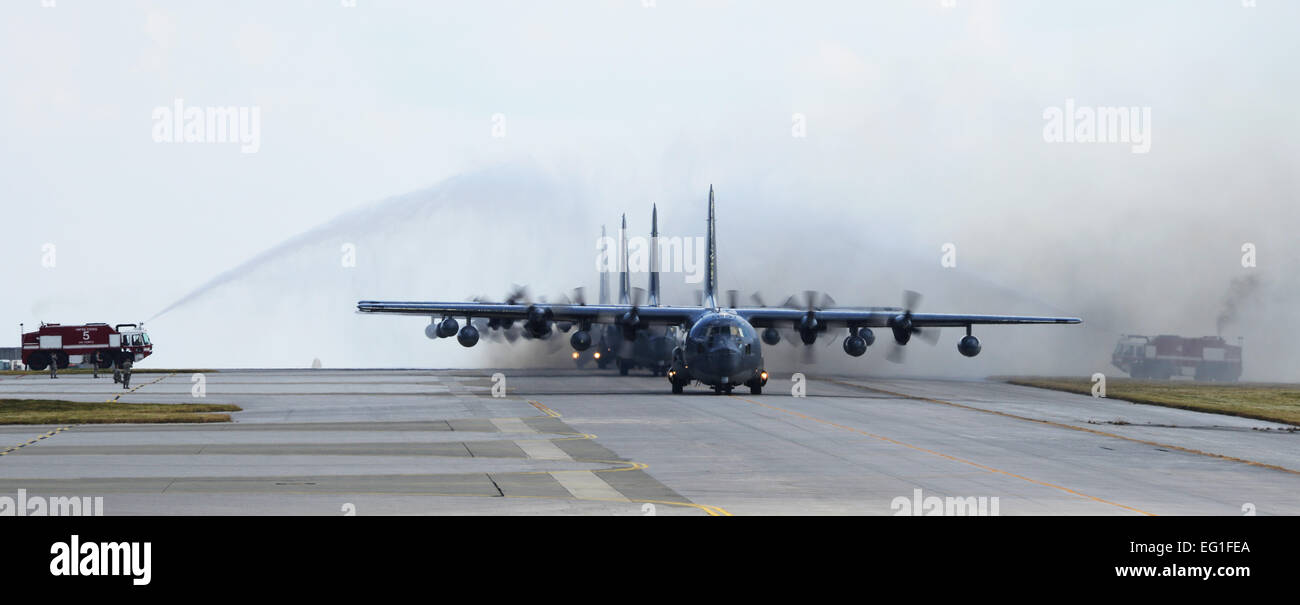 Mc 130p combat shadows hi-res stock photography and images - Alamy