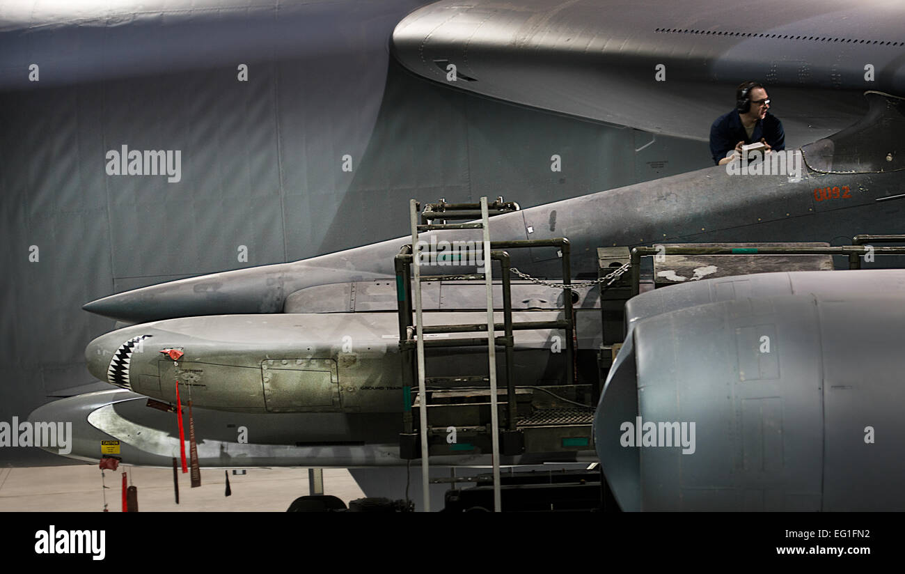 Staff Sgt. Jason Walters loads an AGM-86B air-cruise launch trainer ...