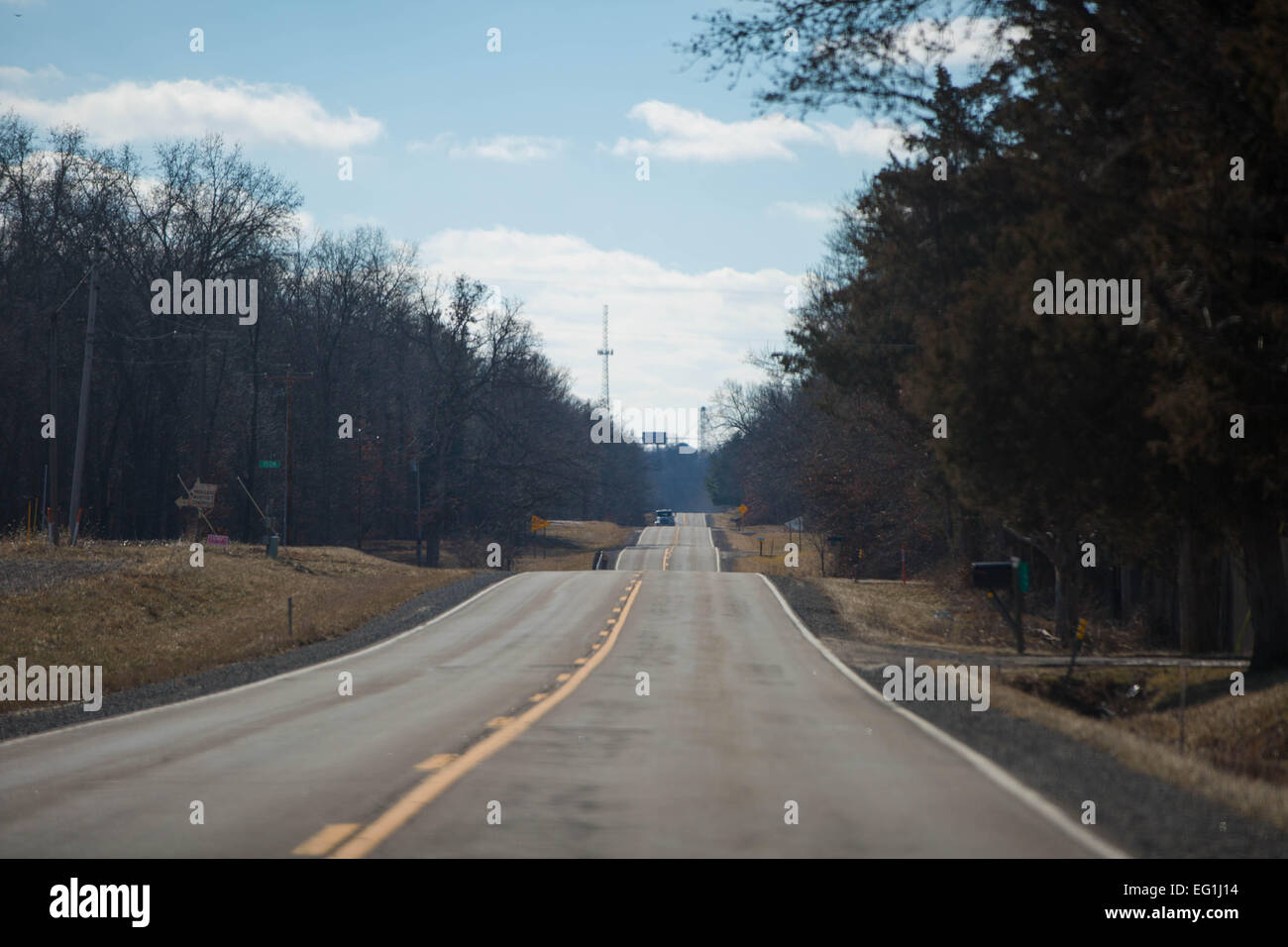 Rolling highway hi-res stock photography and images - Alamy