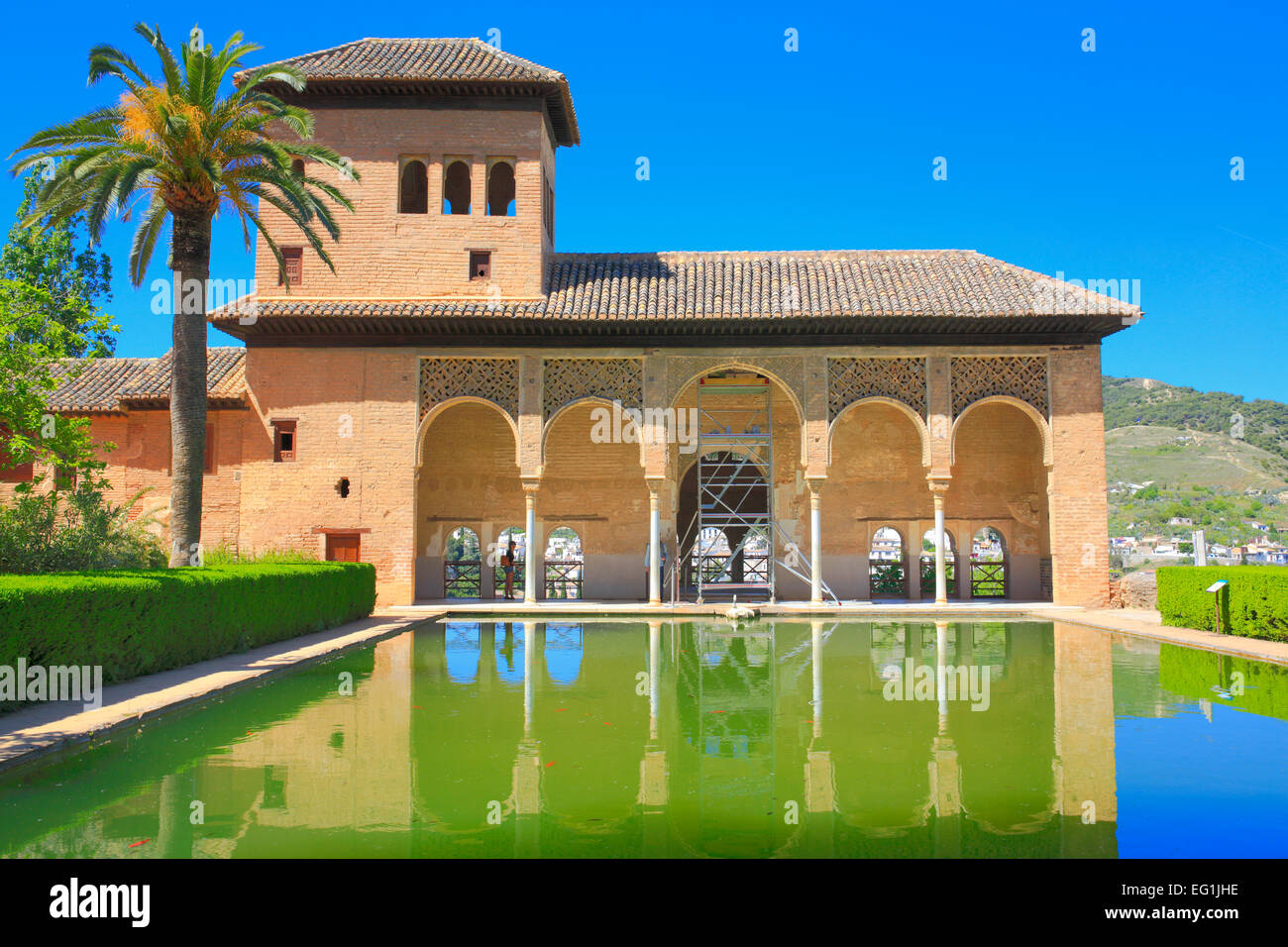 El Partal Palace, portico and pool (14th century), Alhambra, Granada ...