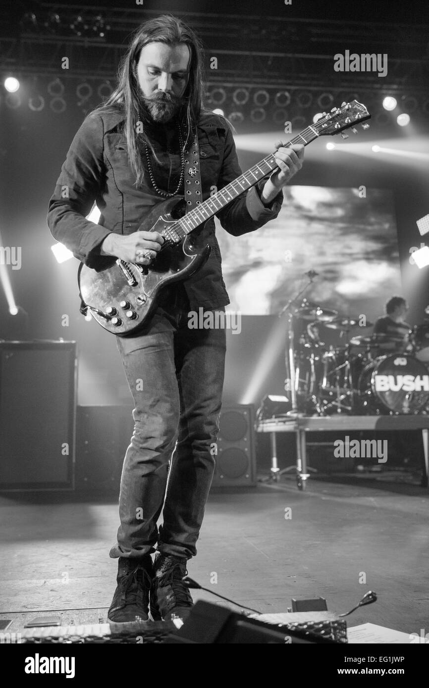 Chris traynor hi-res stock photography and images - Alamy
