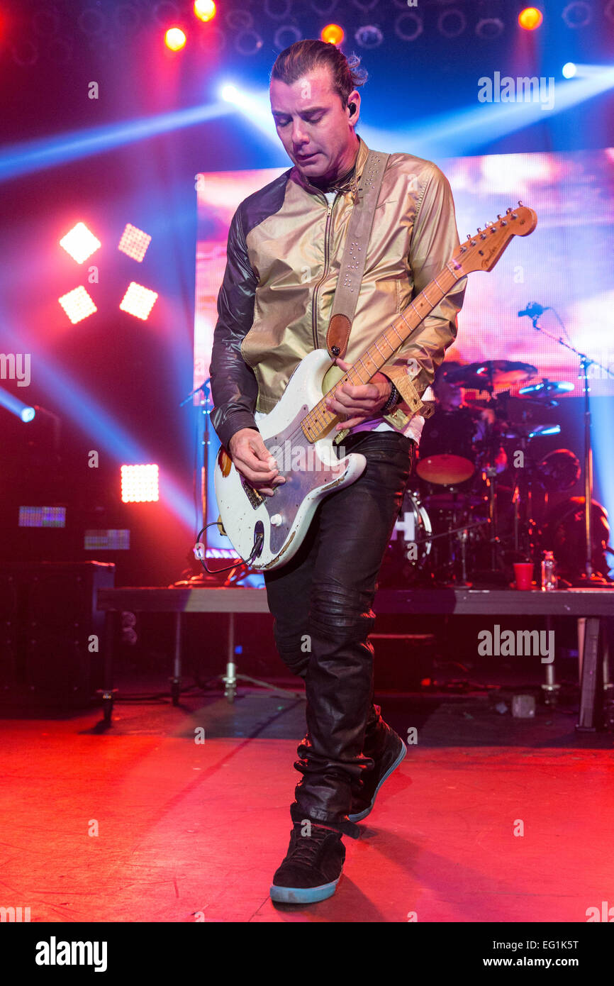 Milwaukee, Wisconsin, USA. 11th Feb, 2015. Musician GAVIN ROSSDALE of ...
