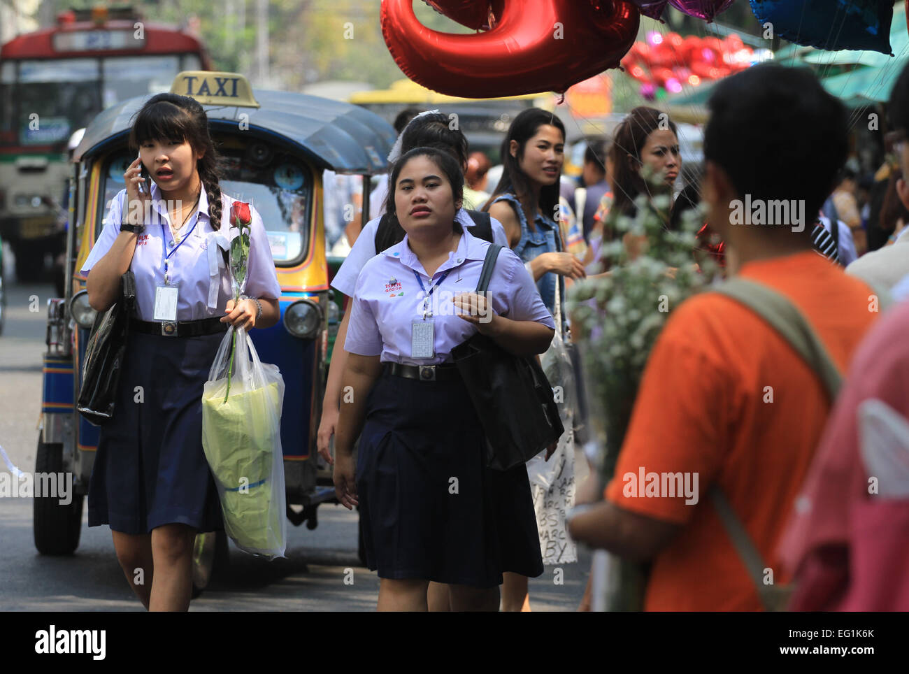 Bangkok, Thailand, 13-02-2015-Vichan Poti/ Pacific Press - Students buy ...
