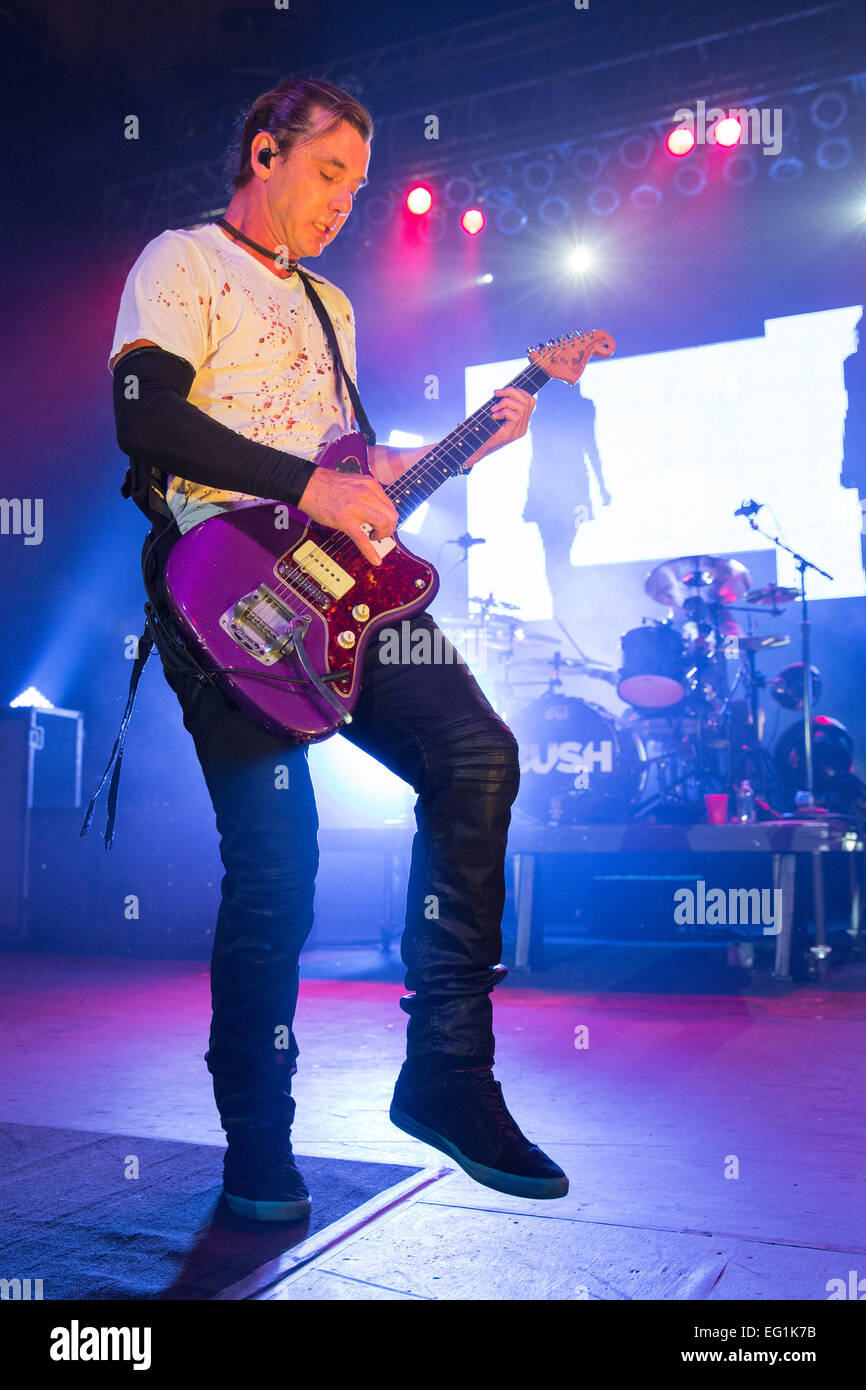 Milwaukee, Wisconsin, USA. 11th Feb, 2015. Musician GAVIN ROSSDALE of ...