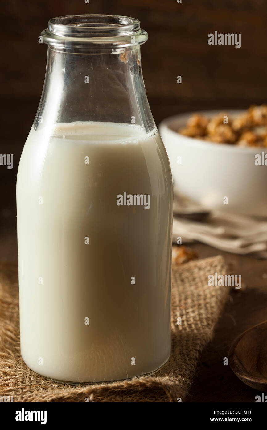 Refreshing Organic White Whole Milk in a Bottle Stock Photo - Alamy