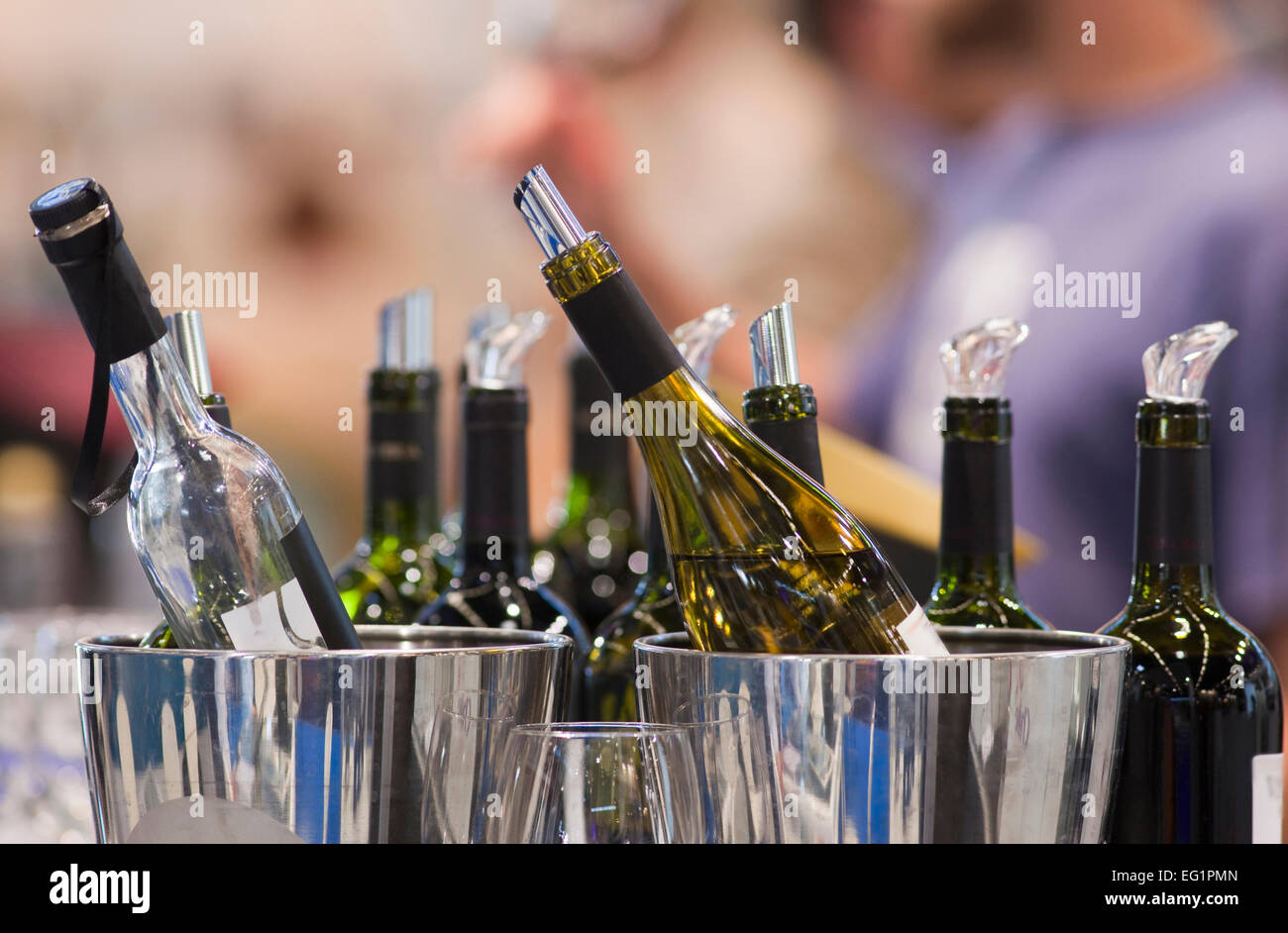 Bucket with wine bottles hi-res stock photography and images - Alamy