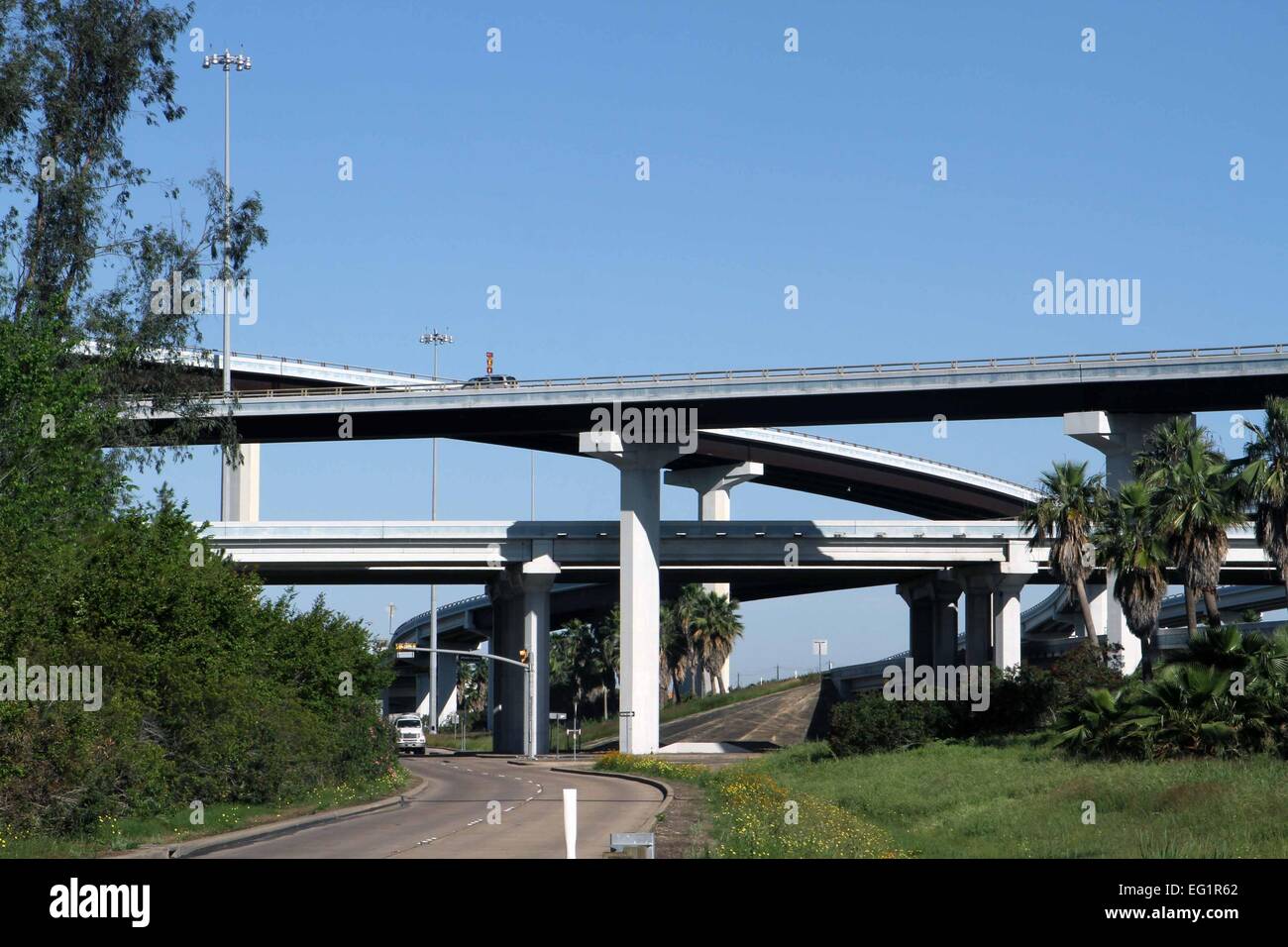 ROADS AND OVERPASSES IN THE CITY OF HOUSTON, TEXAS, USA Stock Photo - Alamy