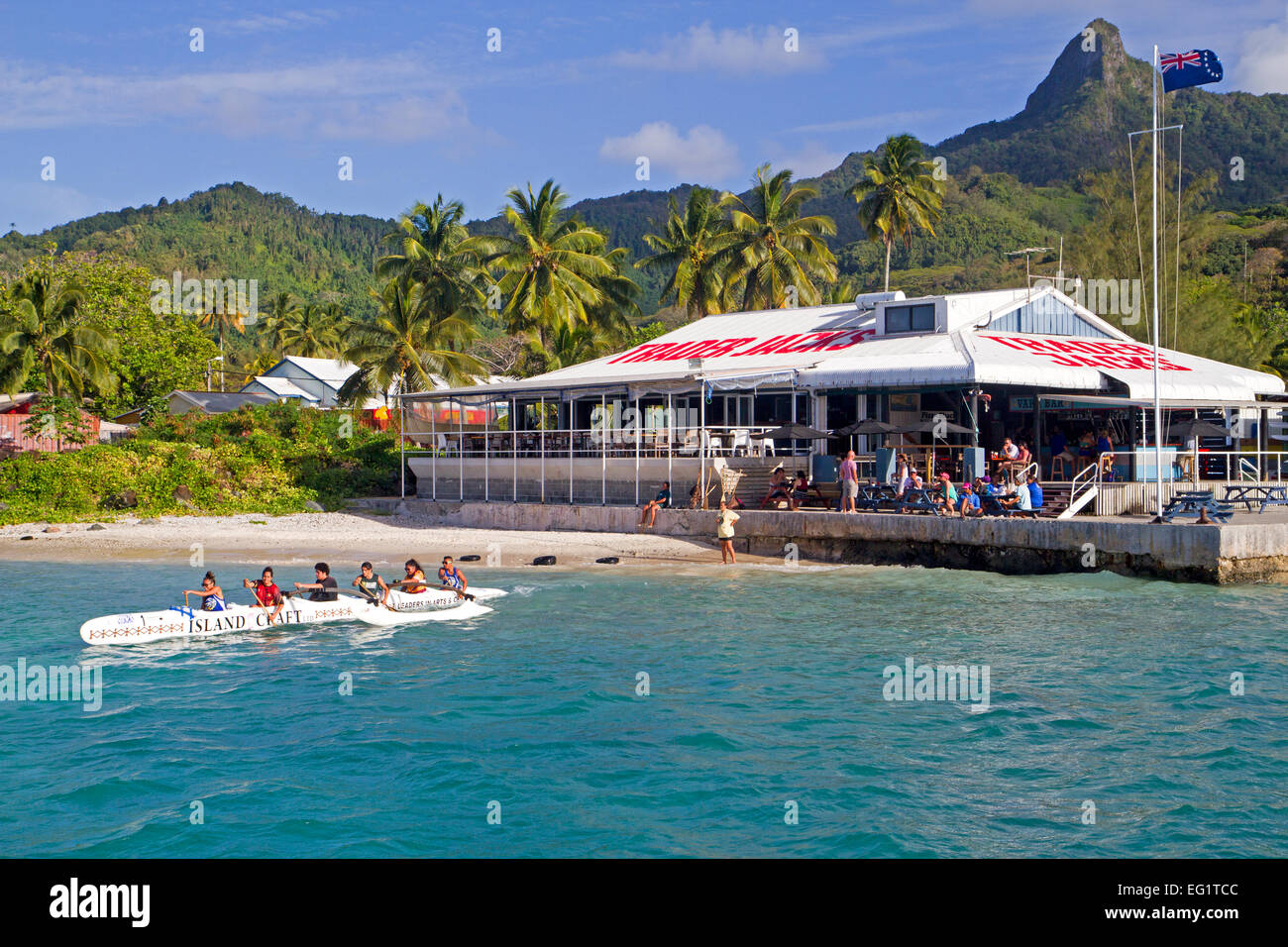 Outrigger canoe cook islands hi-res stock photography and images - Alamy