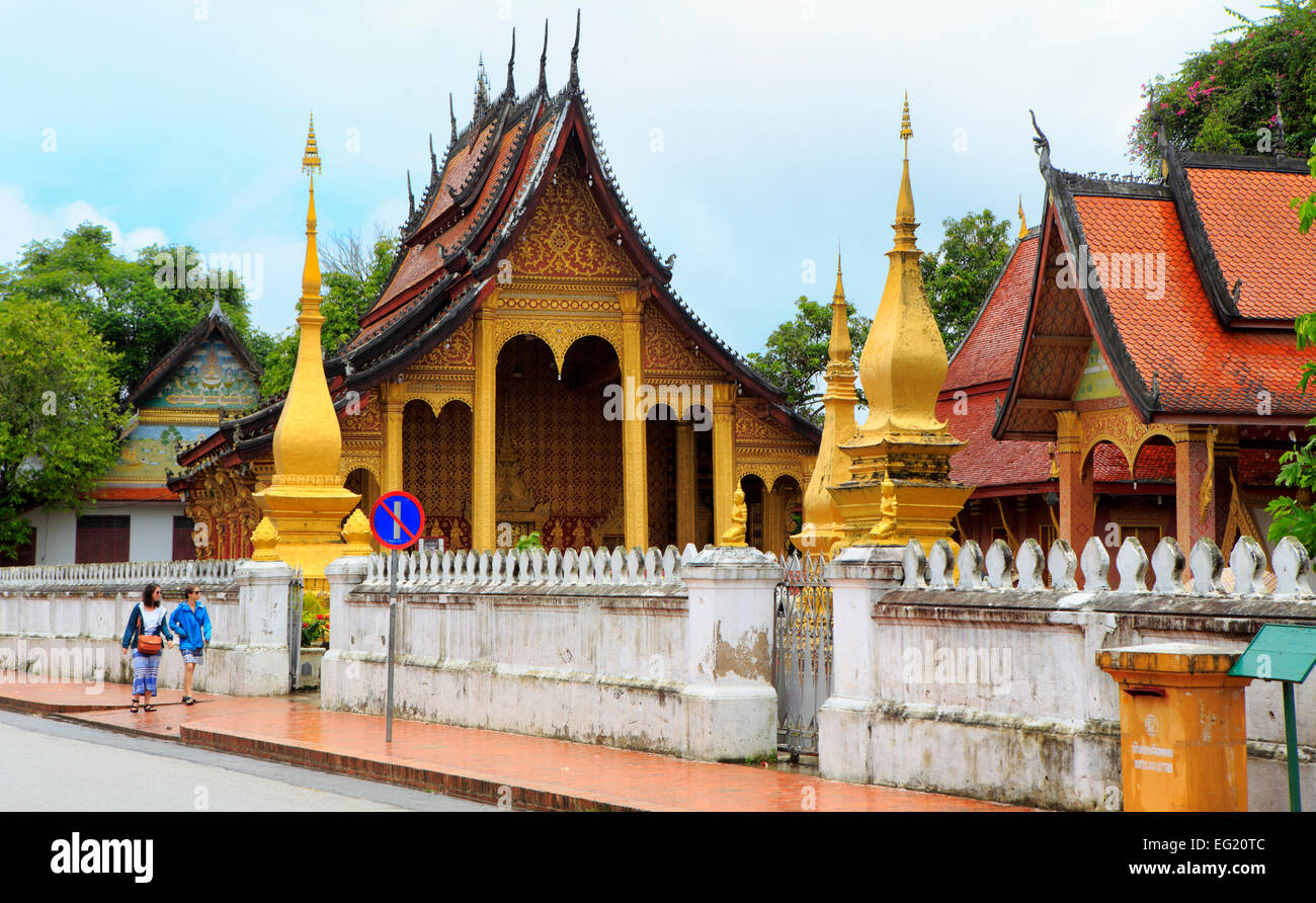 Wat Sen (1718), Buddhist temple, Luang Prabang, Laos Stock Photo - Alamy