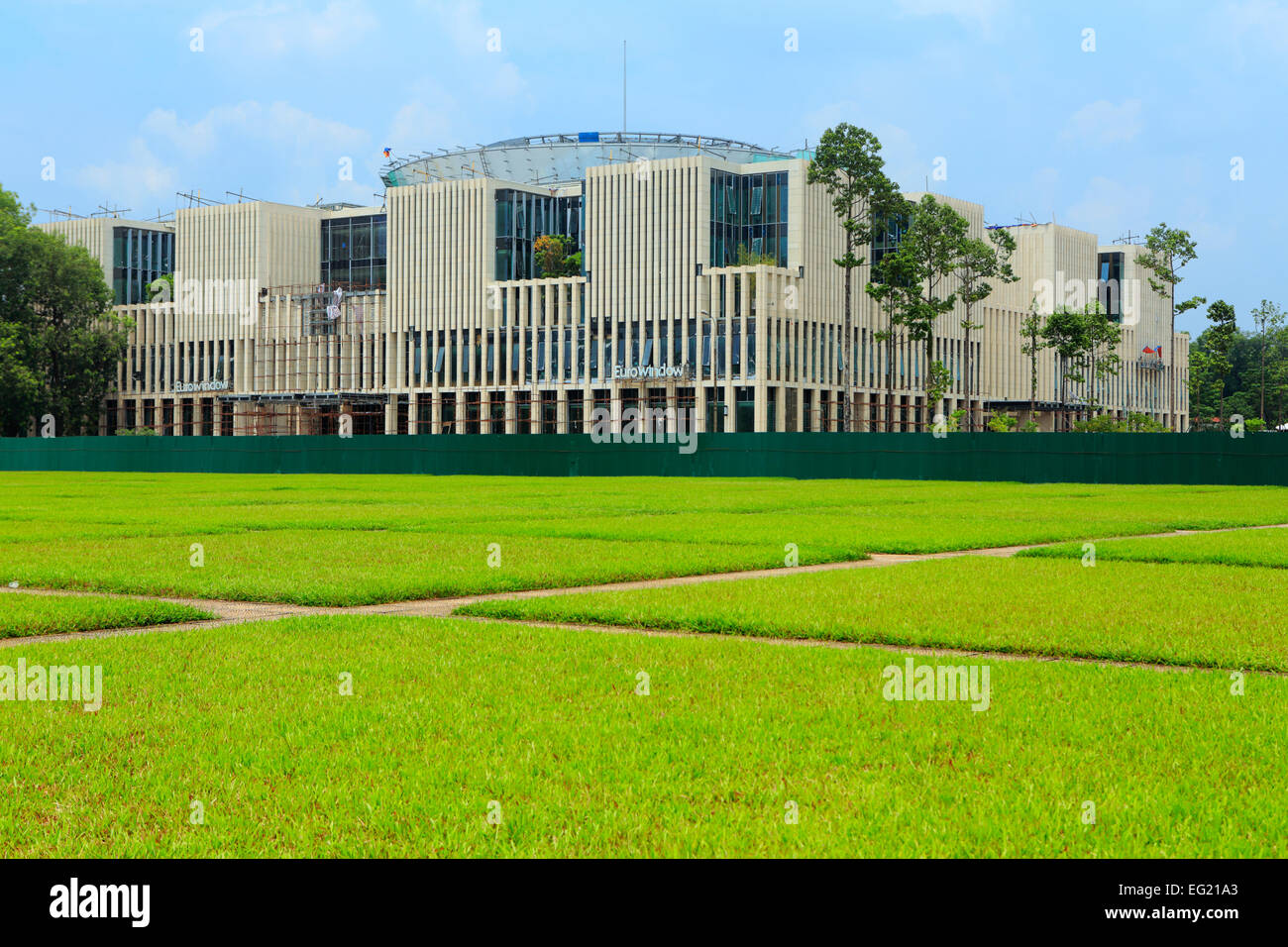 Hanoi vietnamese parliament building hi-res stock photography and ...