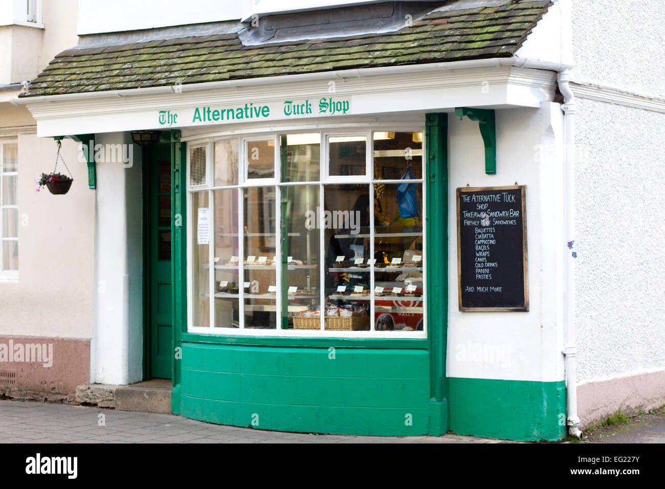 Tuck shop hi-res stock photography and images - Alamy