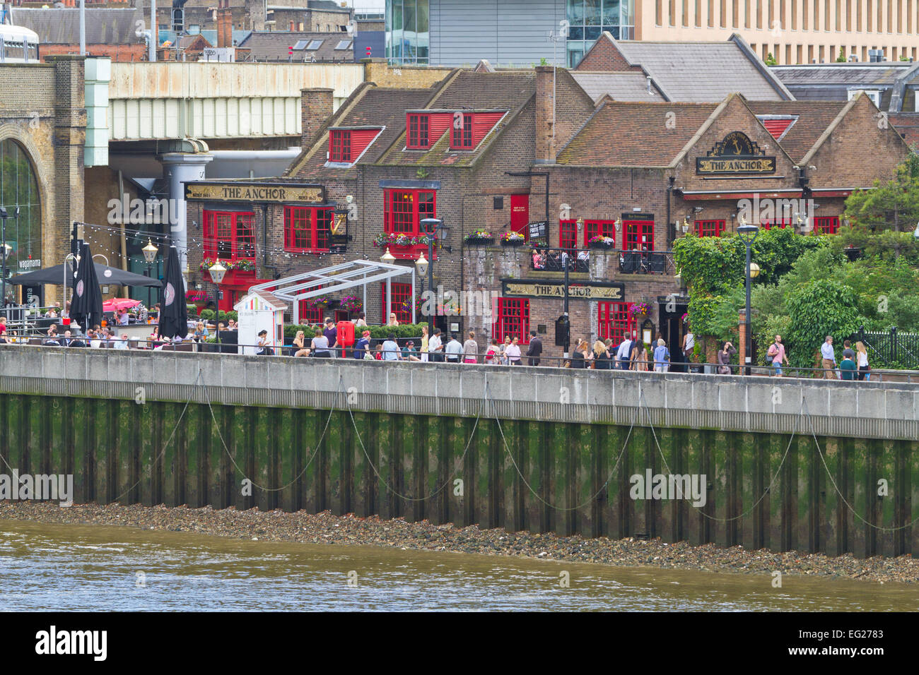 Anchor riverside pub london england hi-res stock photography and images ...