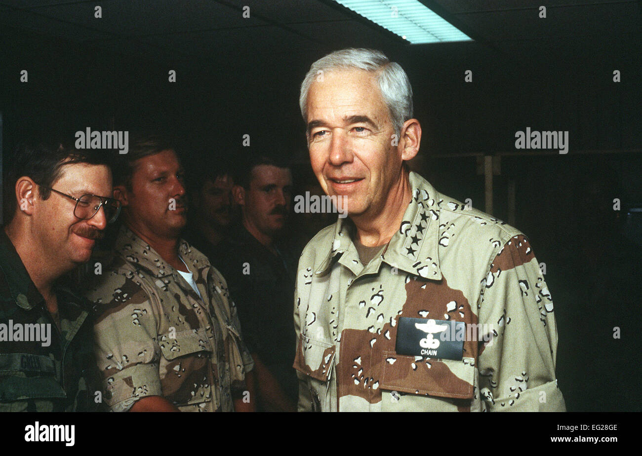 Commander in chief strategic air command hi-res stock photography and ...