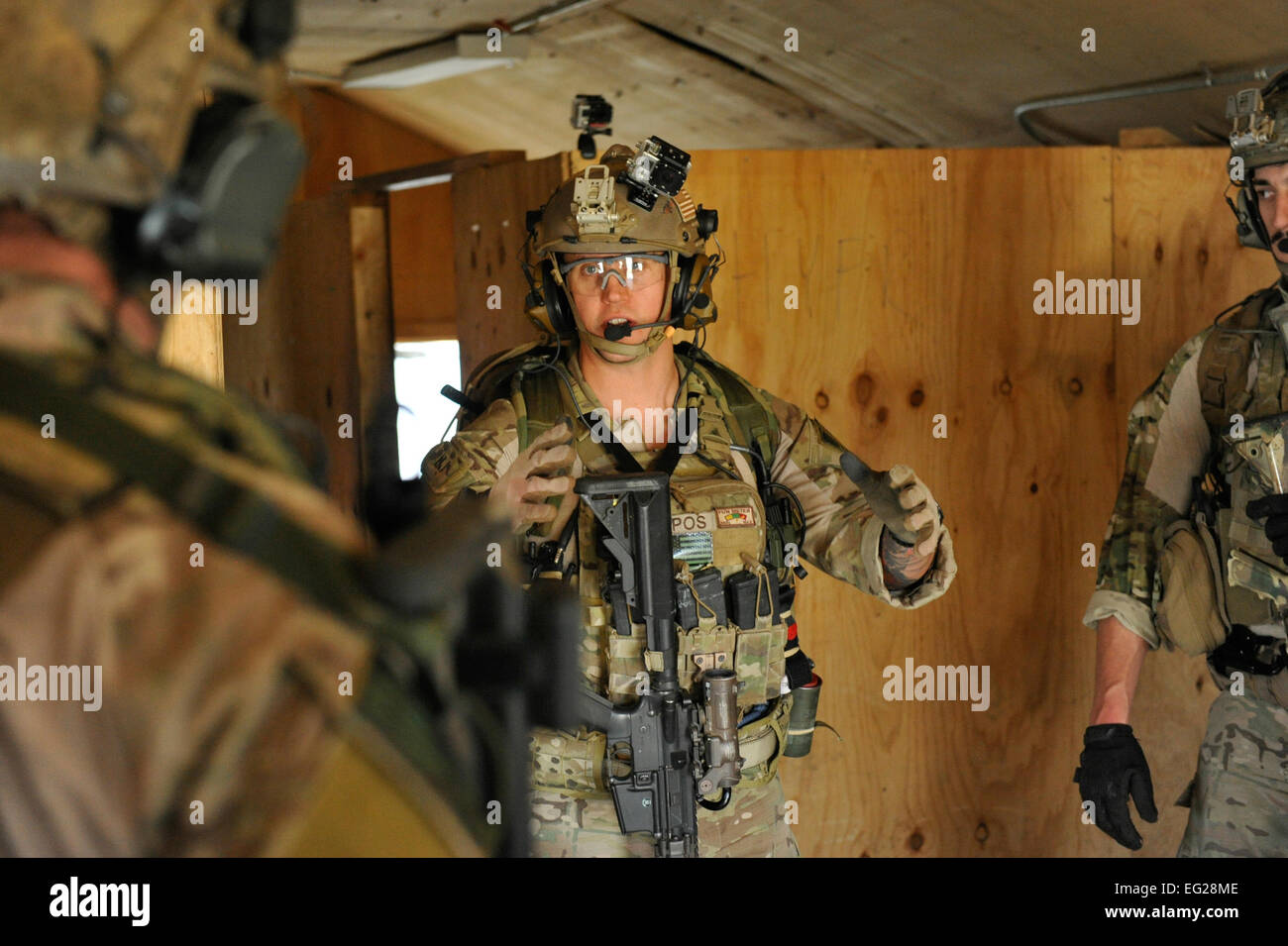 Air force pararescue combat hi-res stock photography and images - Alamy