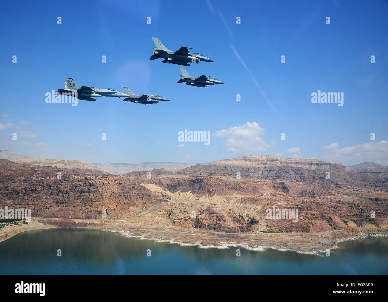 F-16 Fighting Falcons from the U.S. and Royal Jordanian air forces, as ...