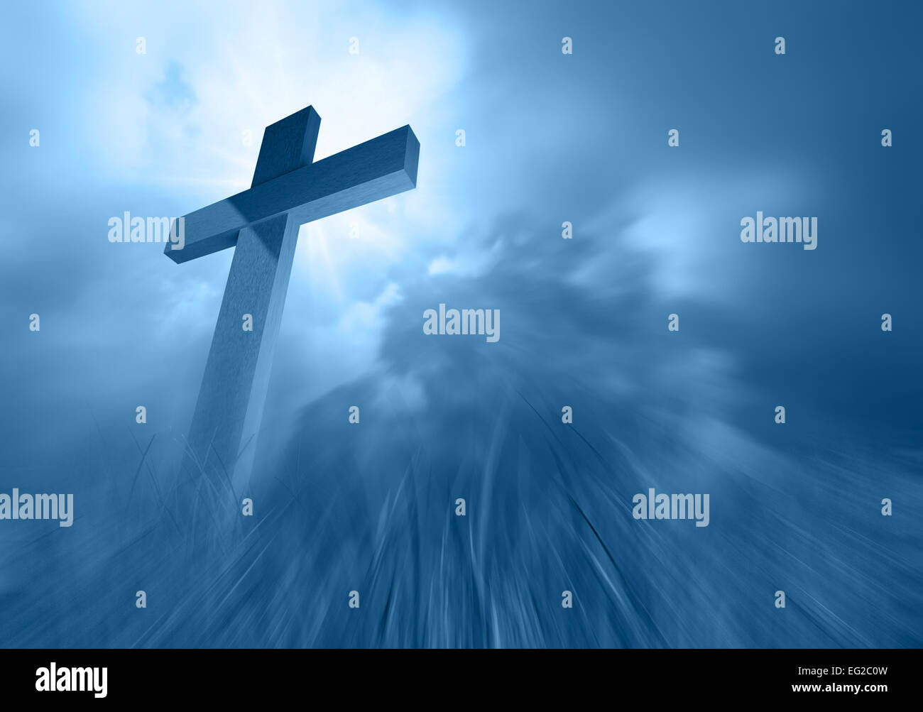 Wooden cross against the sky with shining rays Stock Photo - Alamy