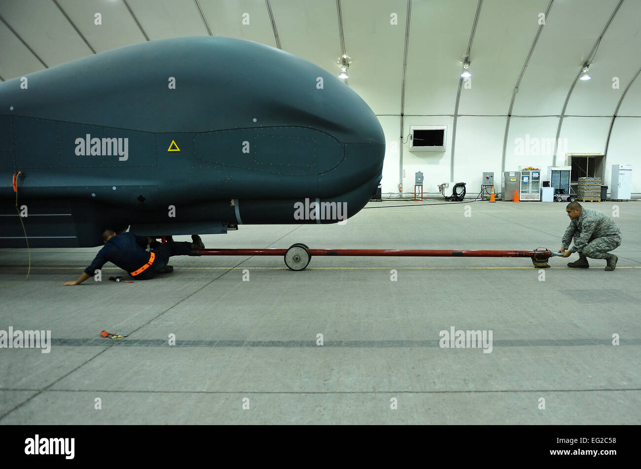 Aircraft Tow Bar High Resolution Stock Photography and Images - Alamy