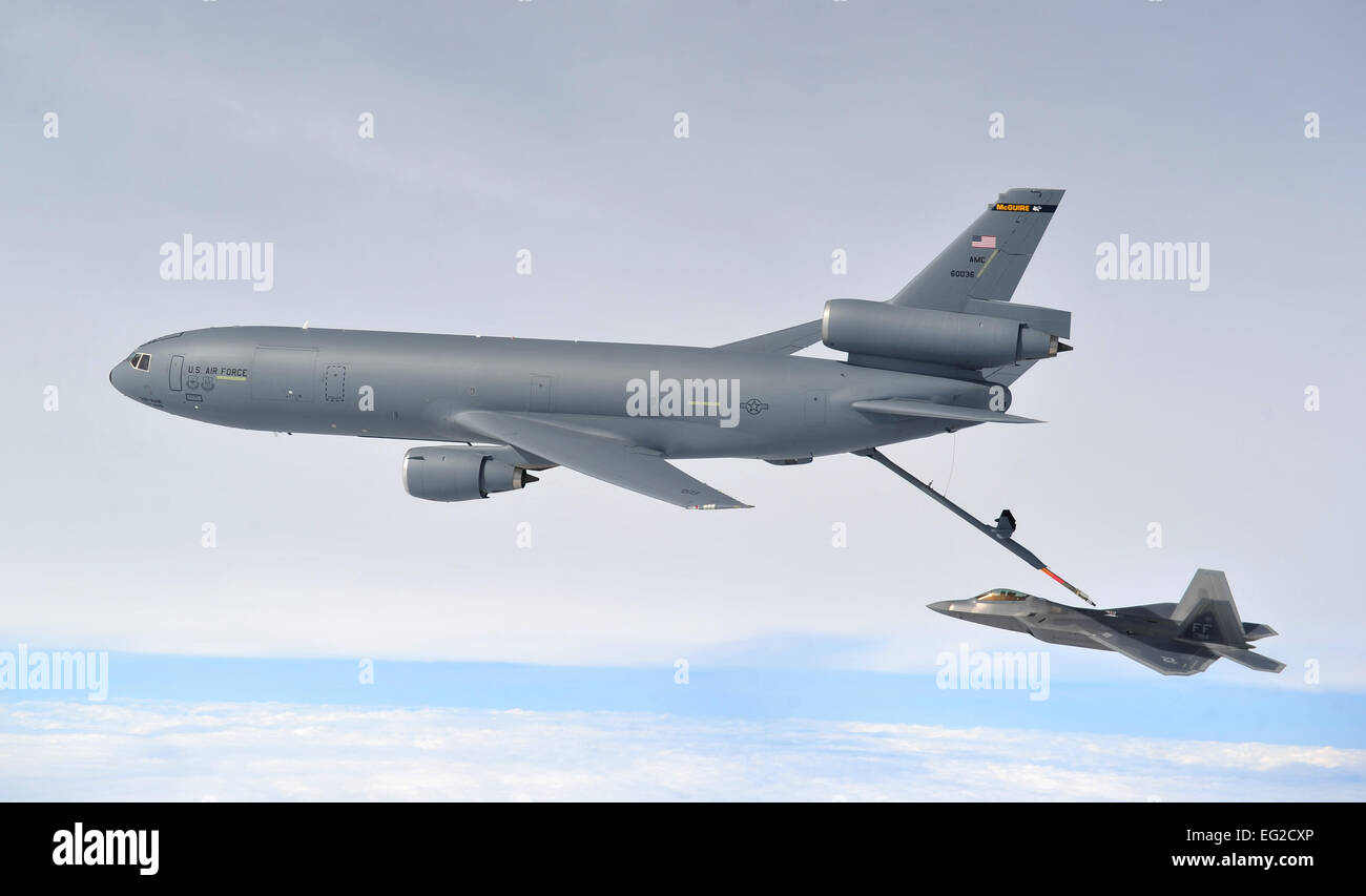 305th air mobility wing hi-res stock photography and images - Alamy