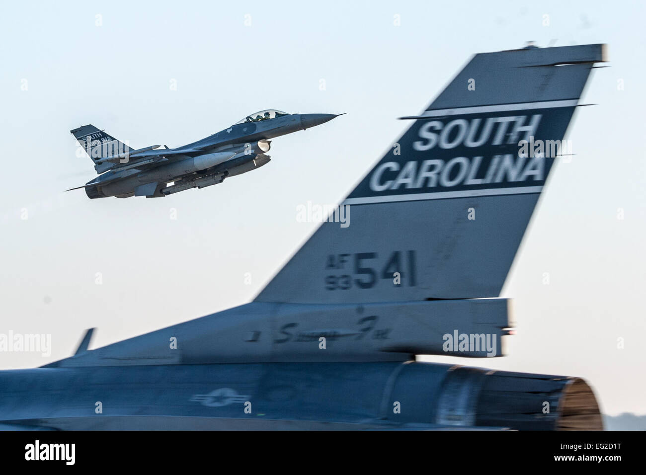 An F-16 Fighting Falcon from the 169th Fighter Wing at McEntire Joint ...