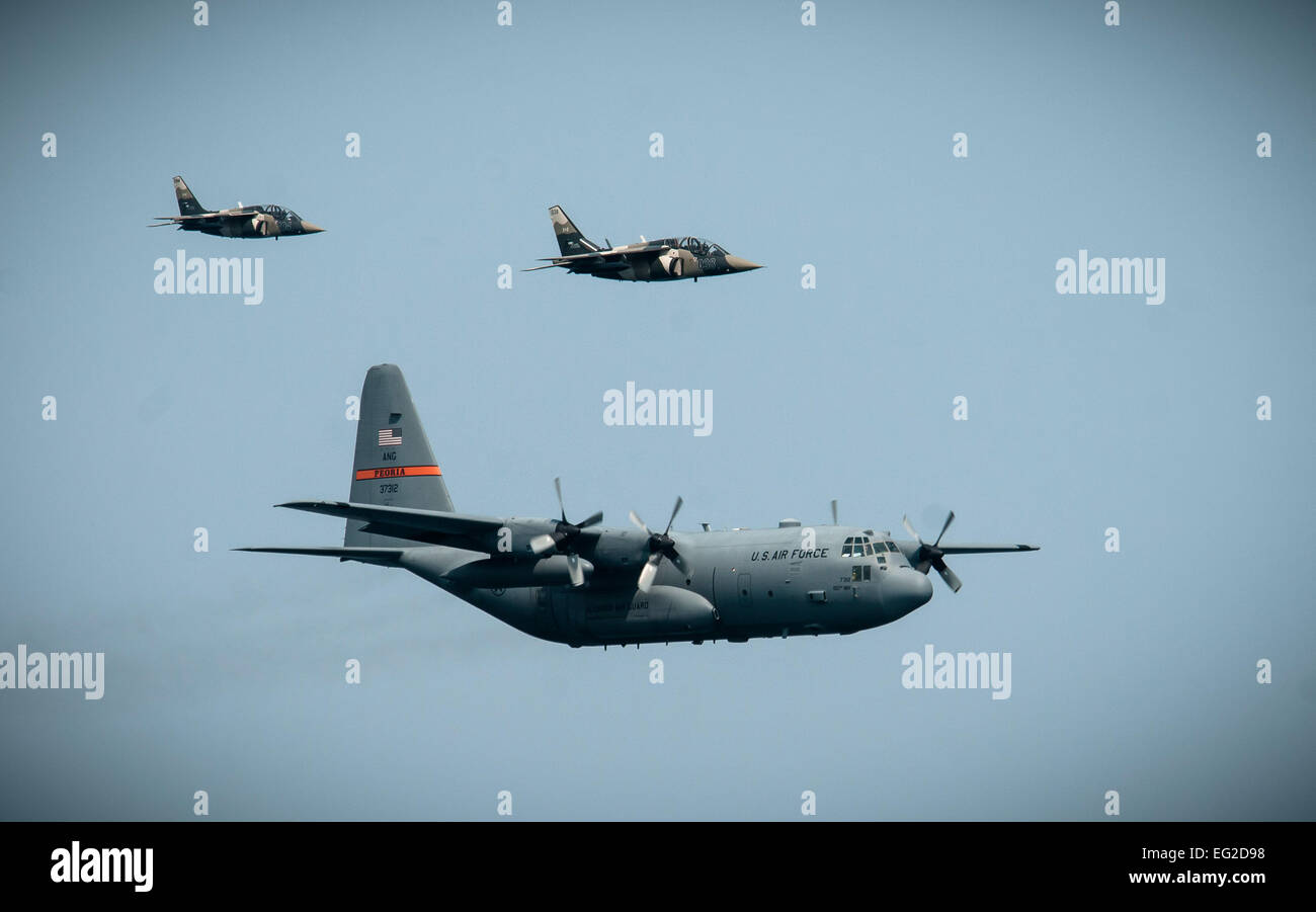 182nd airlift wing hi-res stock photography and images - Alamy