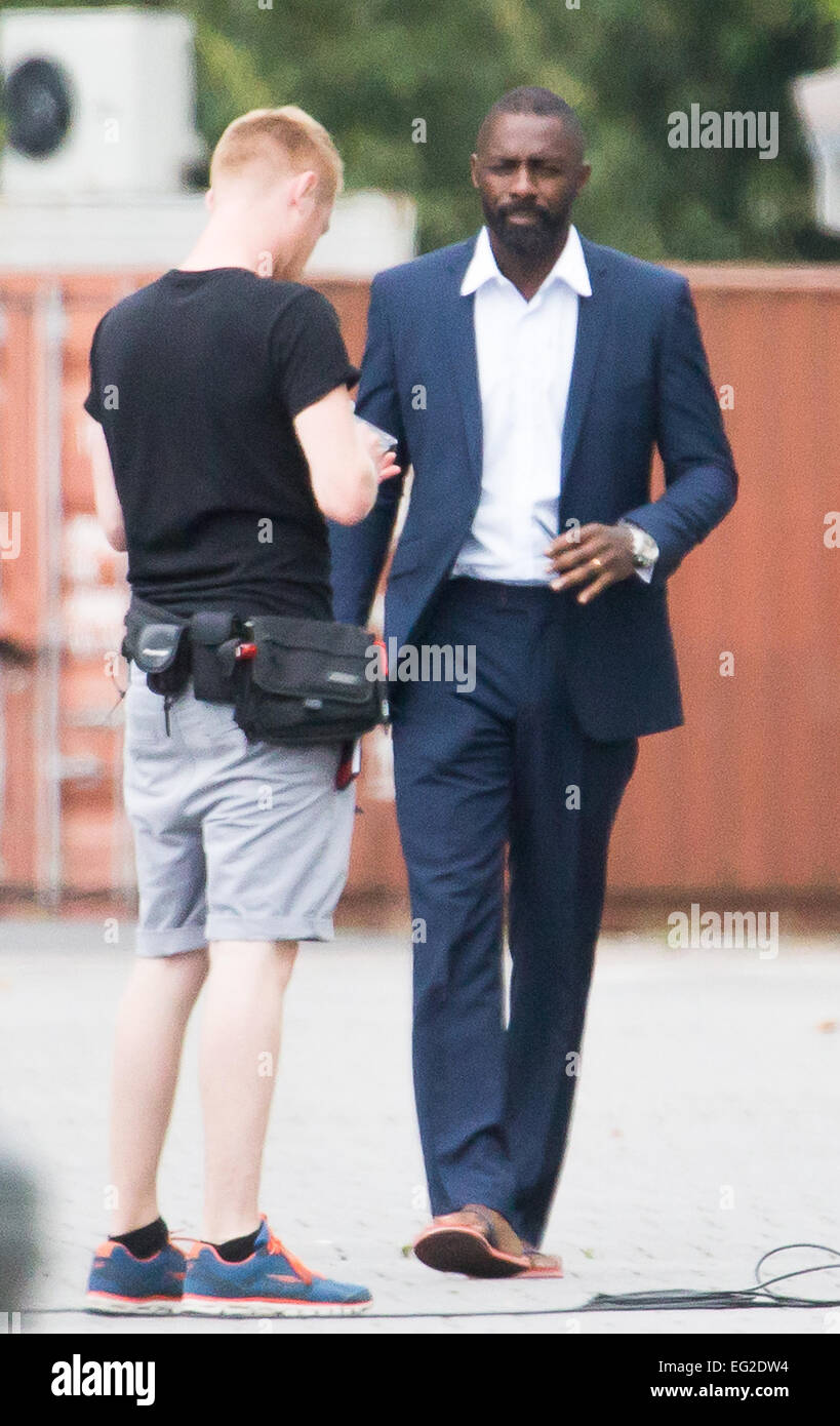 Idris Elba filming scenes for his upcoming movie 'A Hundred Streets ...