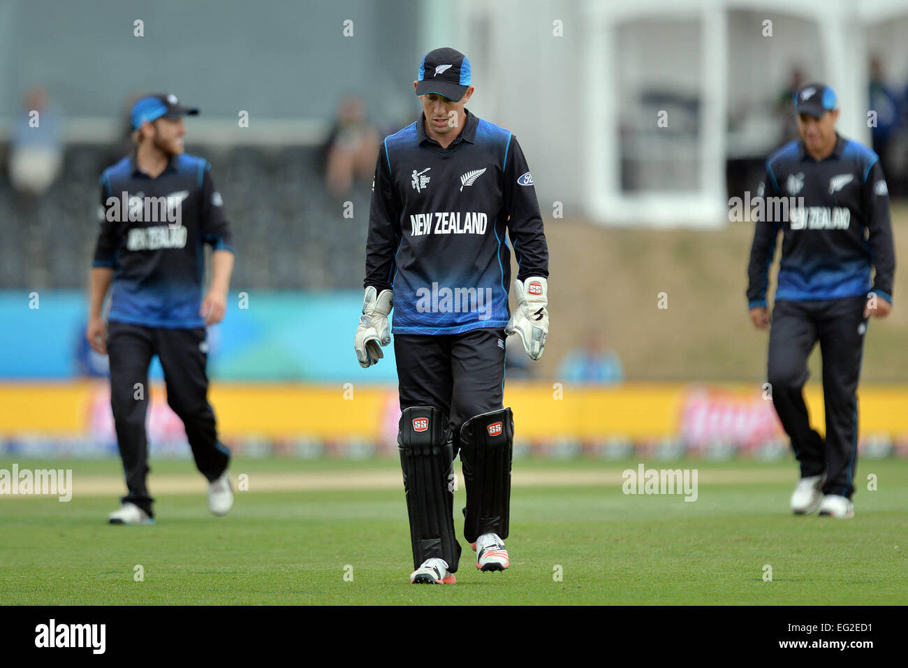 Black caps cricket hi-res stock photography and images - Alamy