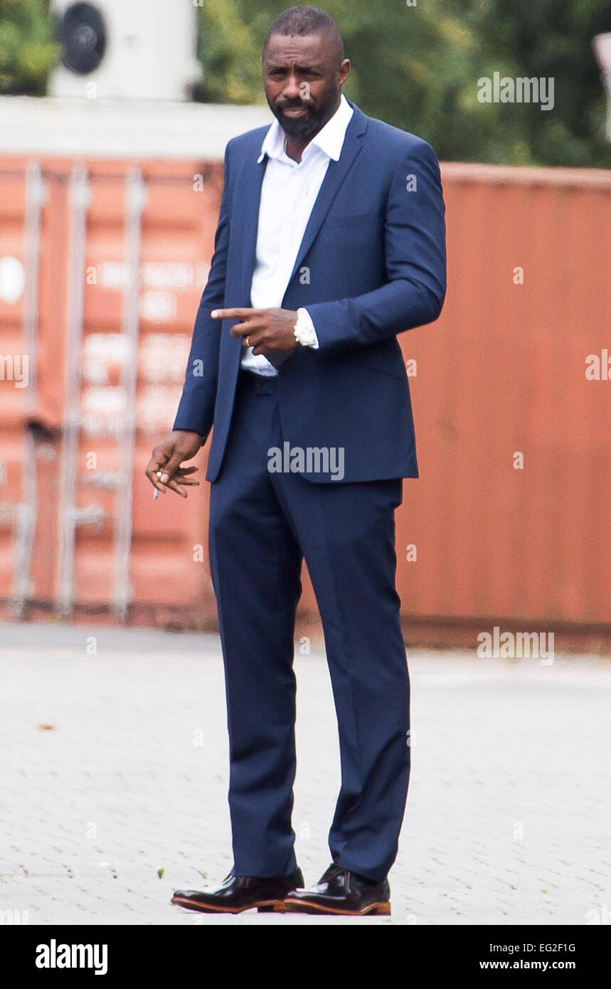 Idris Elba filming scenes for his upcoming movie 'A Hundred Streets ...