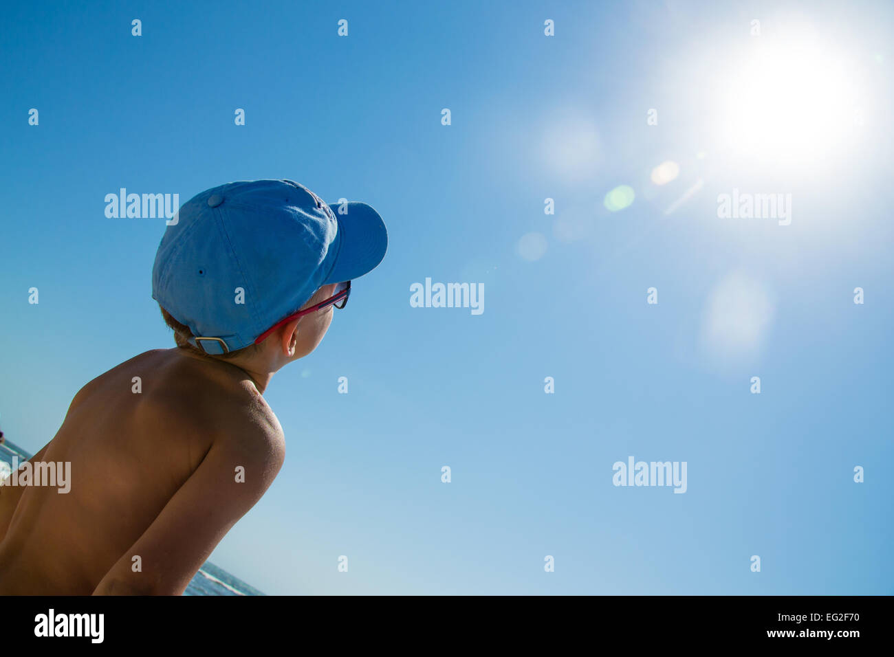 Reflection of photographer in glasses hi-res stock photography and ...
