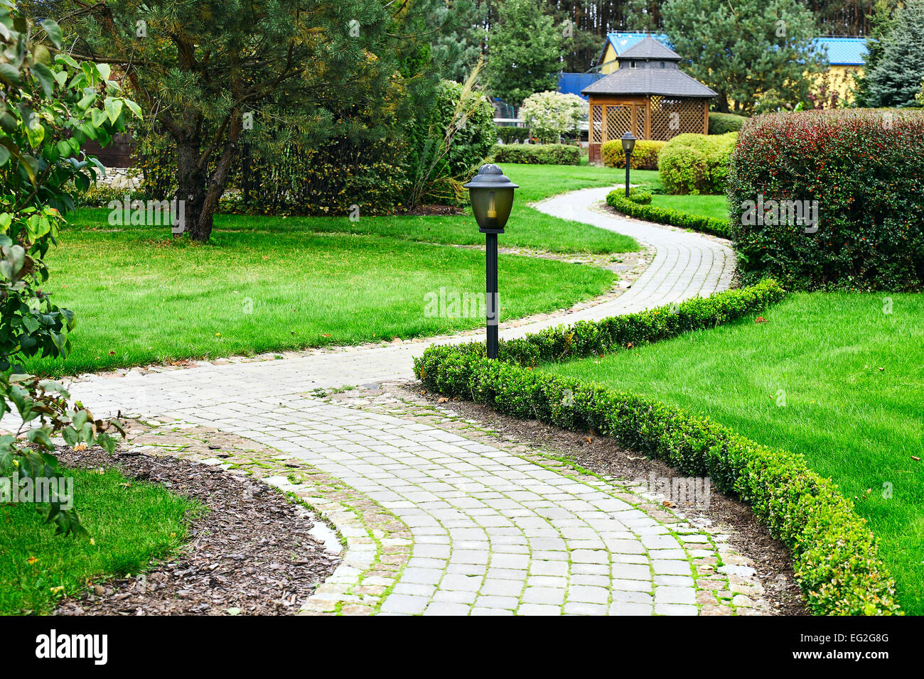 Beautiful Spring Garden Stock Photo - Alamy