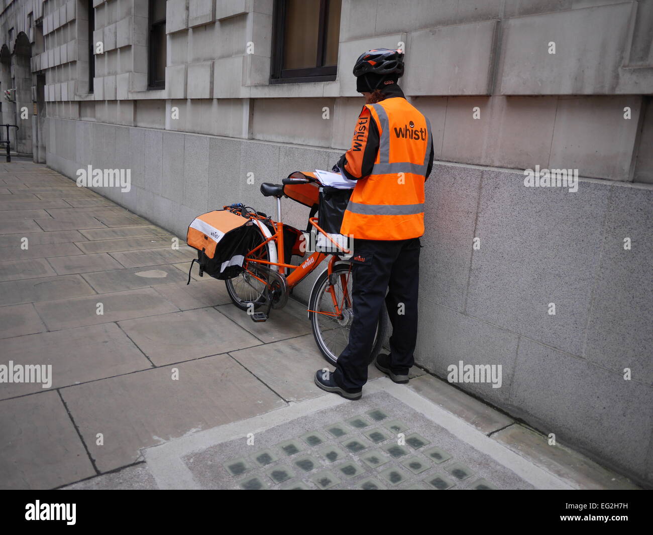 Despatch cyclist hi-res stock photography and images - Alamy