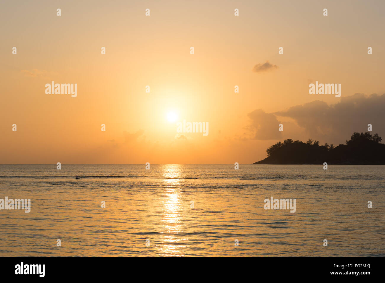 Tropical sunset landscape background. Horizontal shot Stock Photo - Alamy