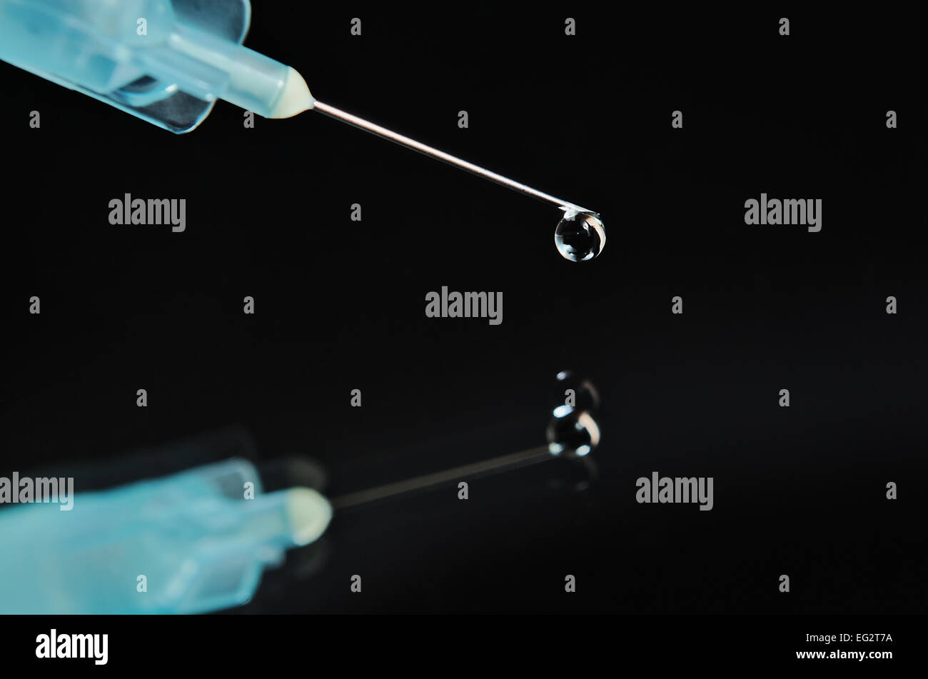 Medical needle hi-res stock photography and images - Alamy